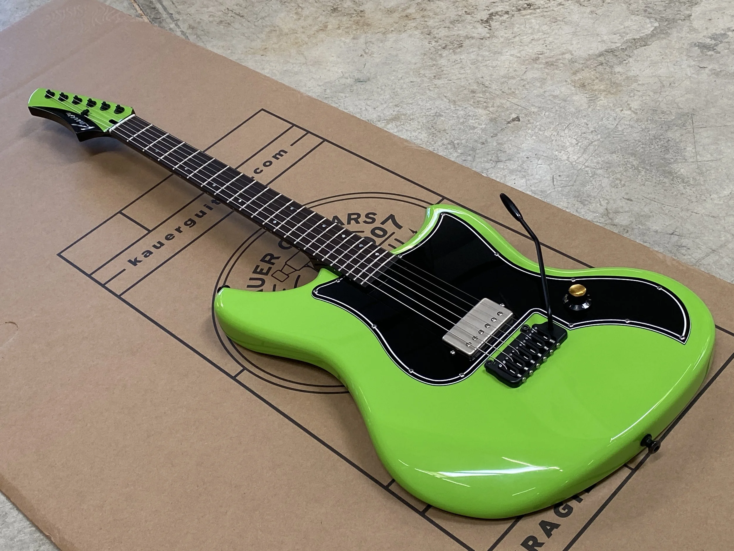 Sublime Green Electroliner #129 — Kauer Guitars