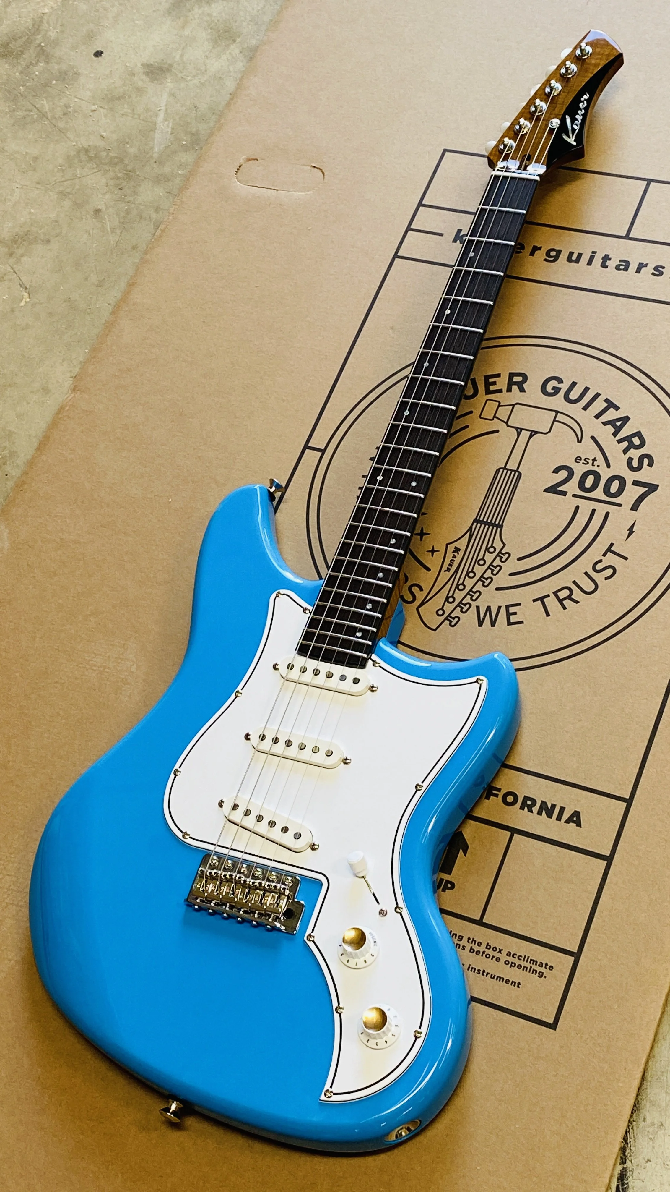 Electroliner Chief Blue #130 — Kauer Guitars
