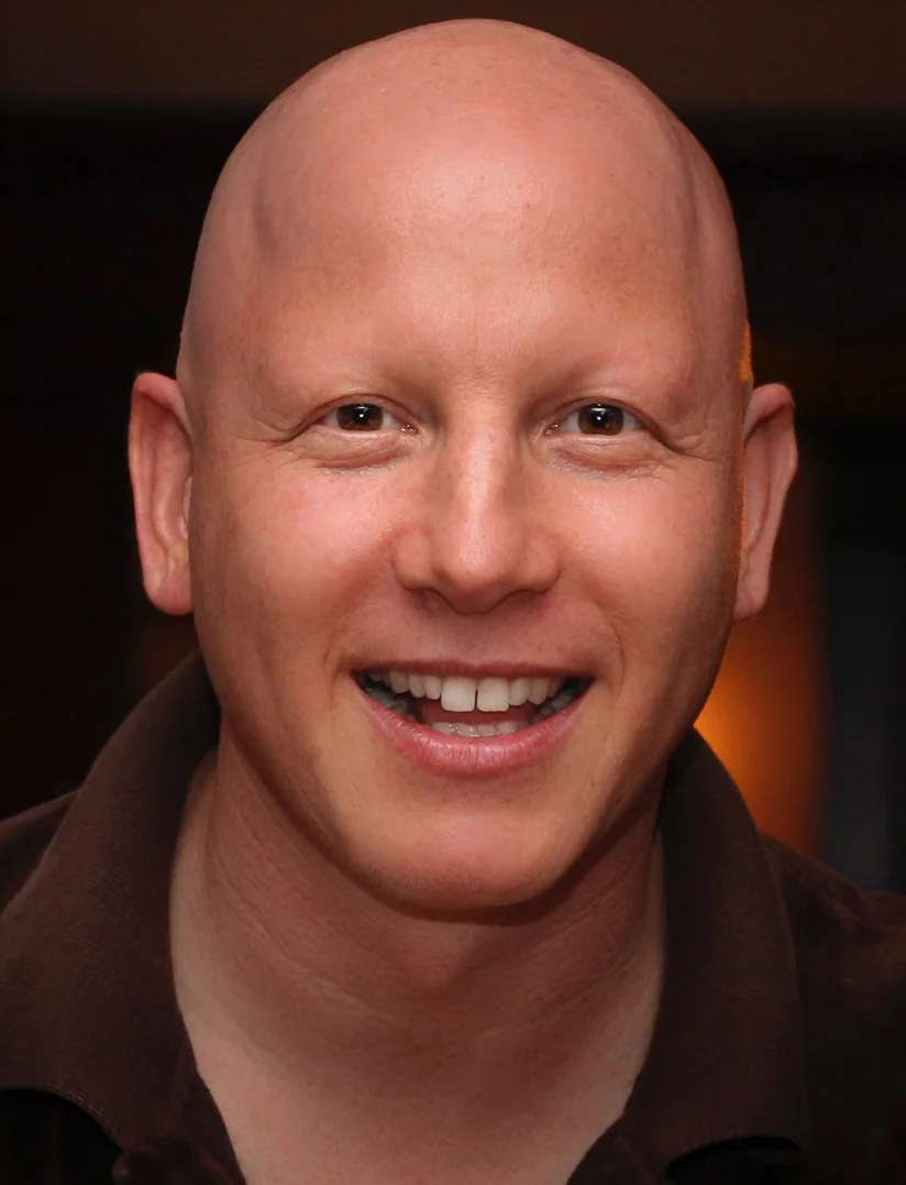 MEET THE TEAM — Lightbox