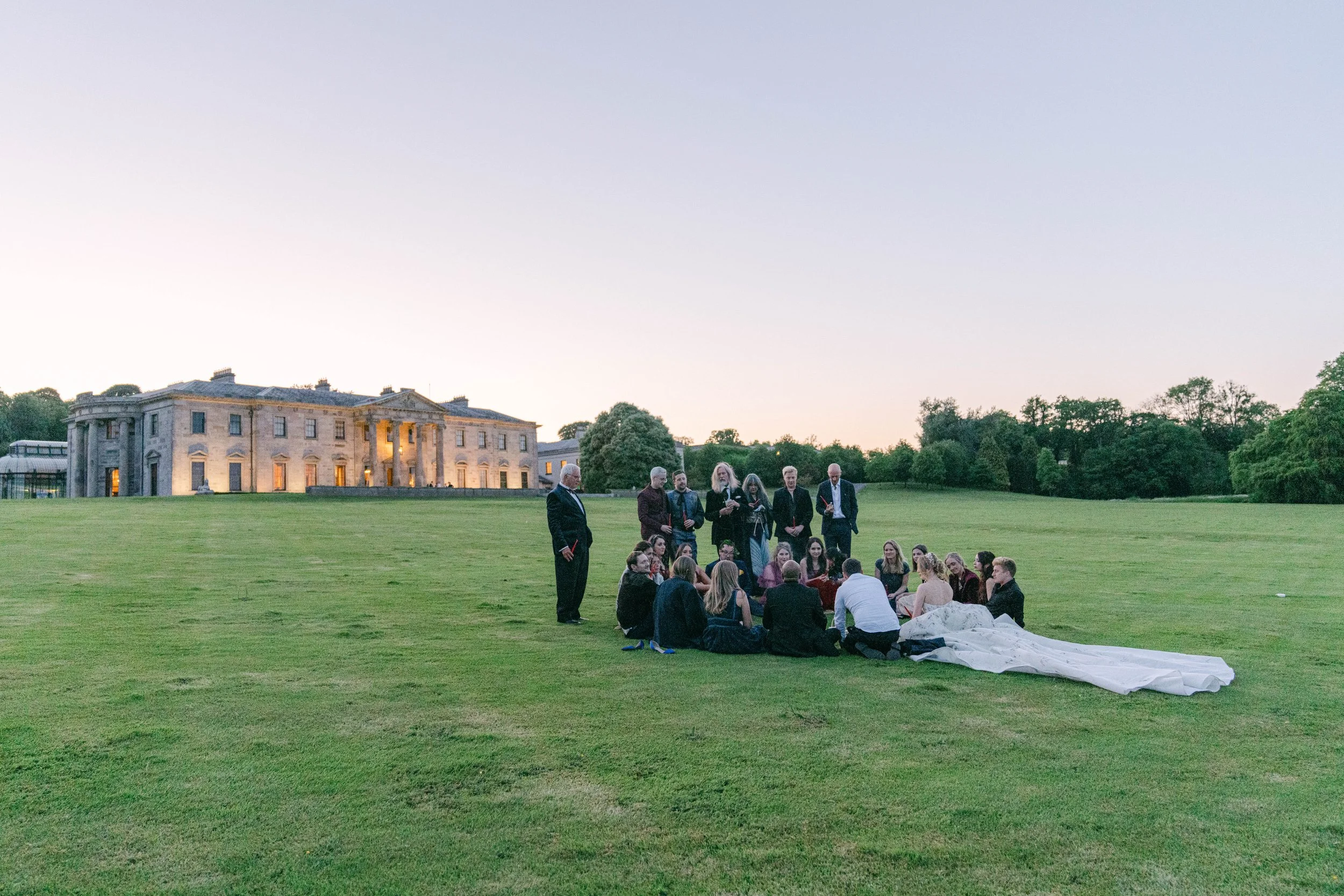 Elegant Summer Wedding at Ballyfin Demesne Wedding — Story of Eve ...