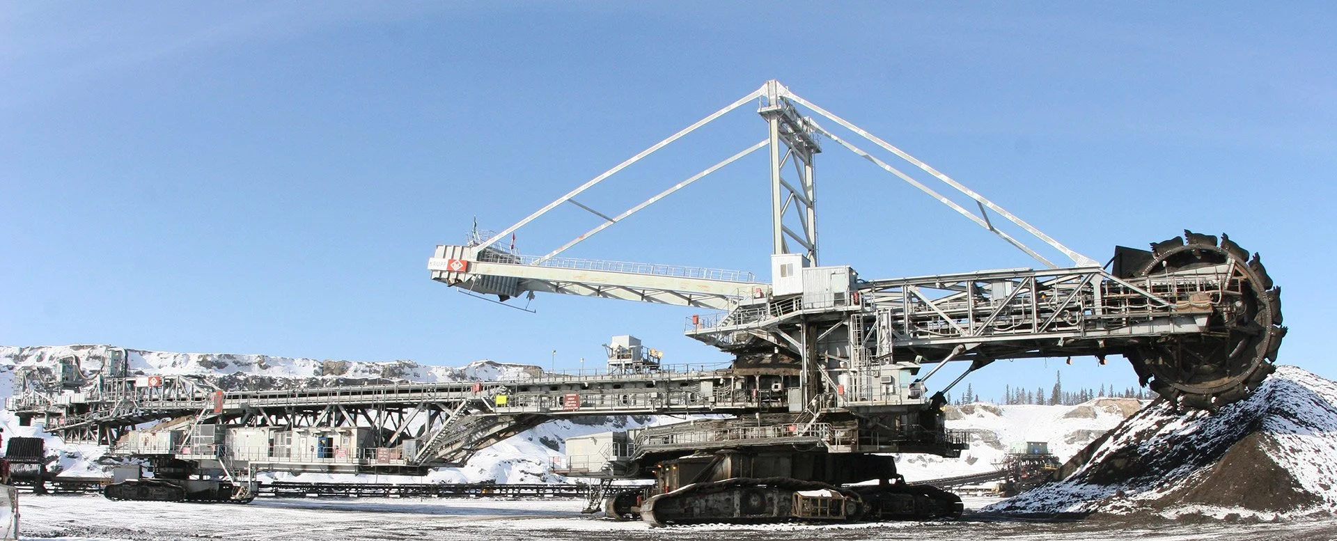 Mining the Oil Sands: A tour of Alberta's nine mining pits | Oil Sands ...