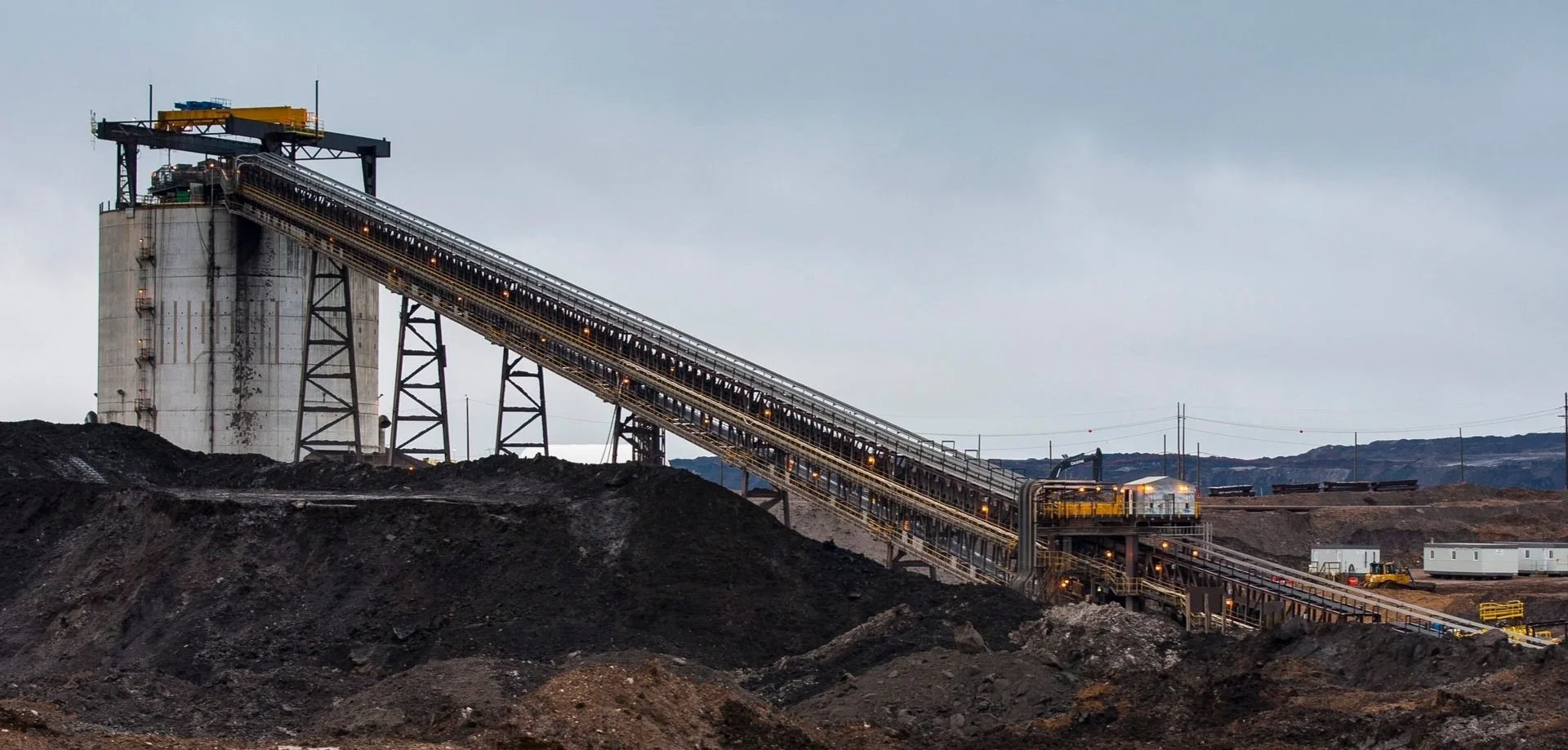 Mining the Oil Sands: A tour of Alberta's nine mining pits | Oil Sands ...