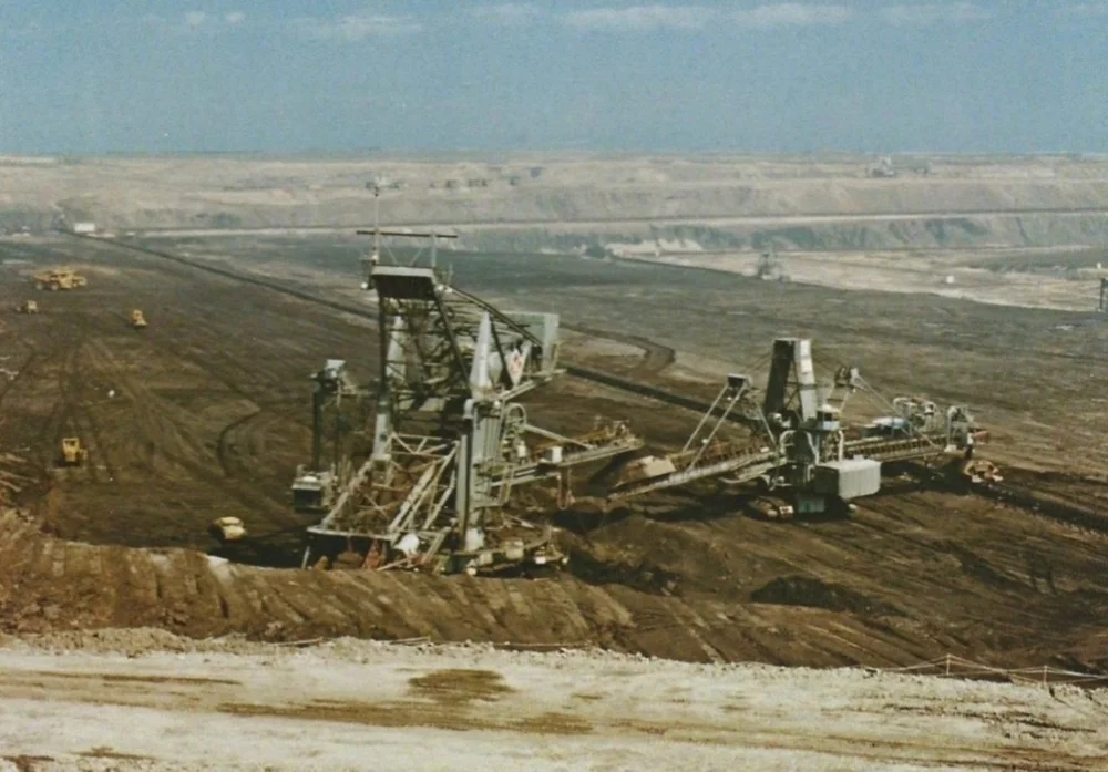 Mining the Oil Sands: A tour of Alberta's nine mining pits | Oil Sands ...