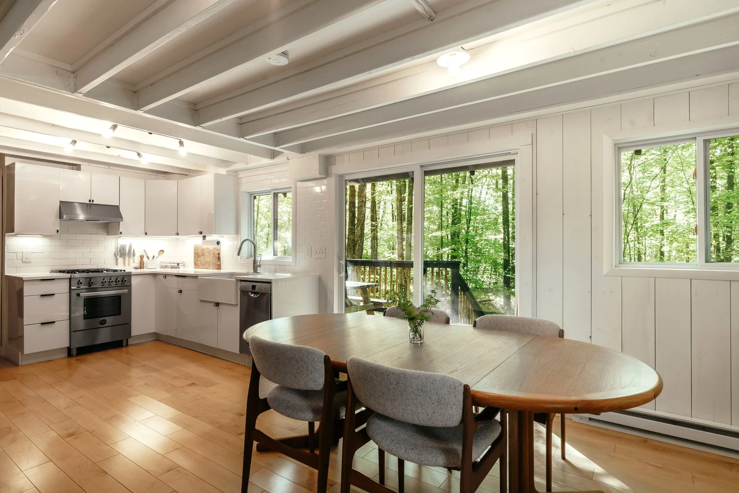 Hunter Lake House: Parksville, NY — Country House Realty