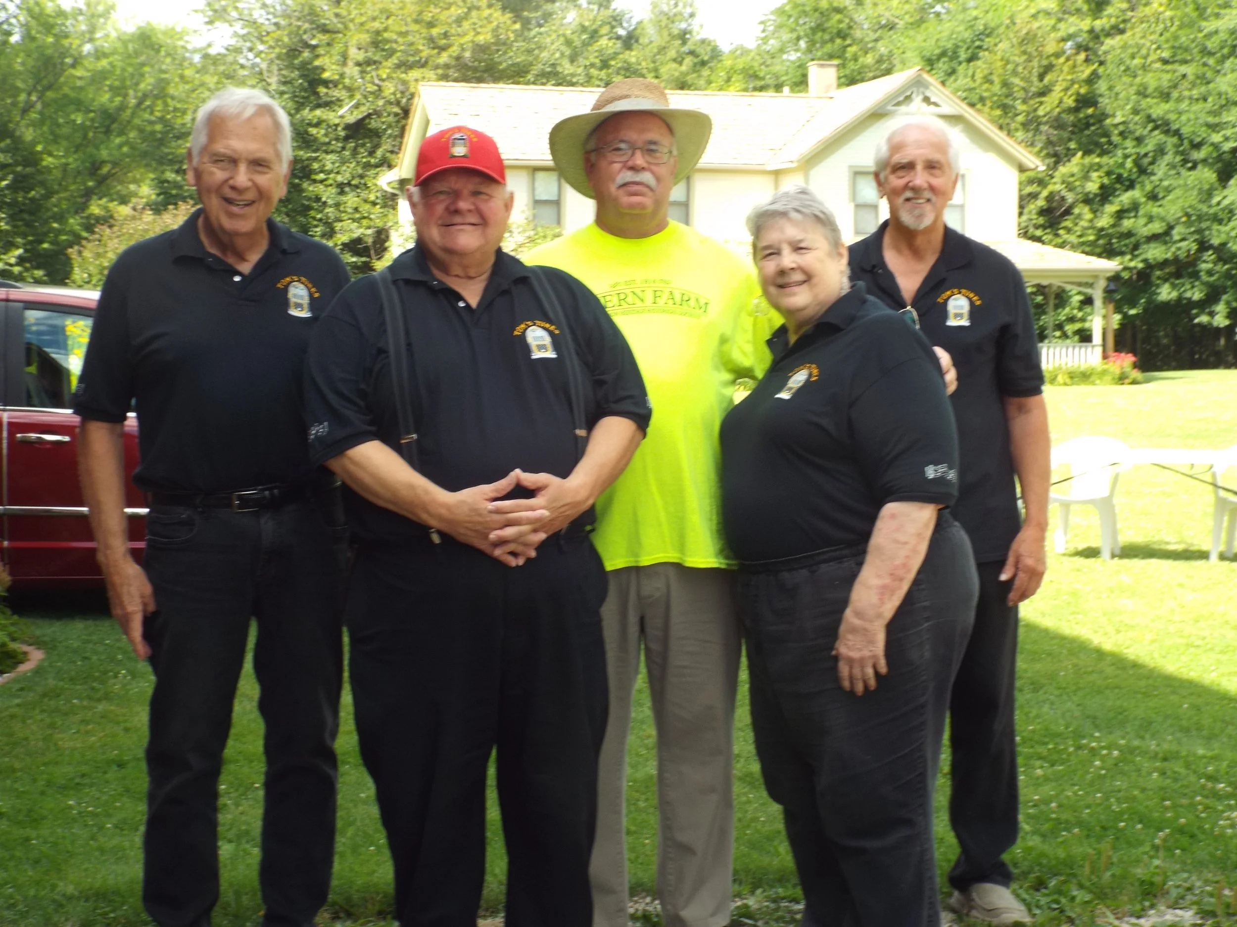 Toms Tunes -TomsTunesllc@hotmail.com