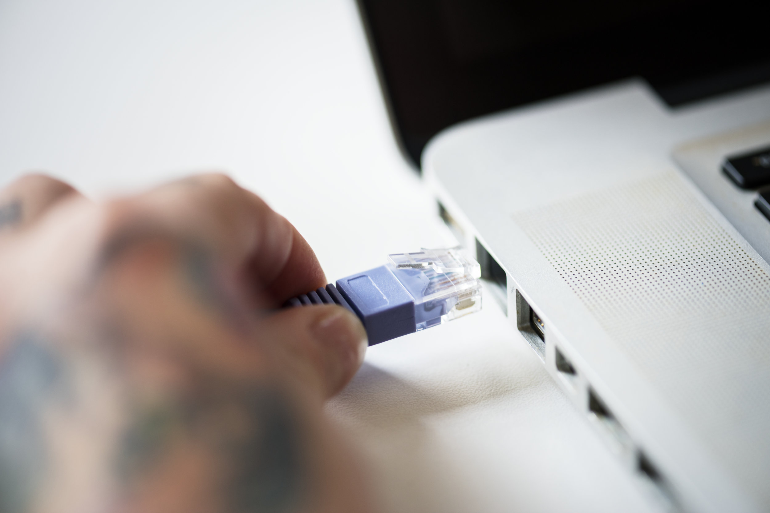 Protecting Yourself Online — Between The Hacks Protecting Yourself Online — Between The Hacks
