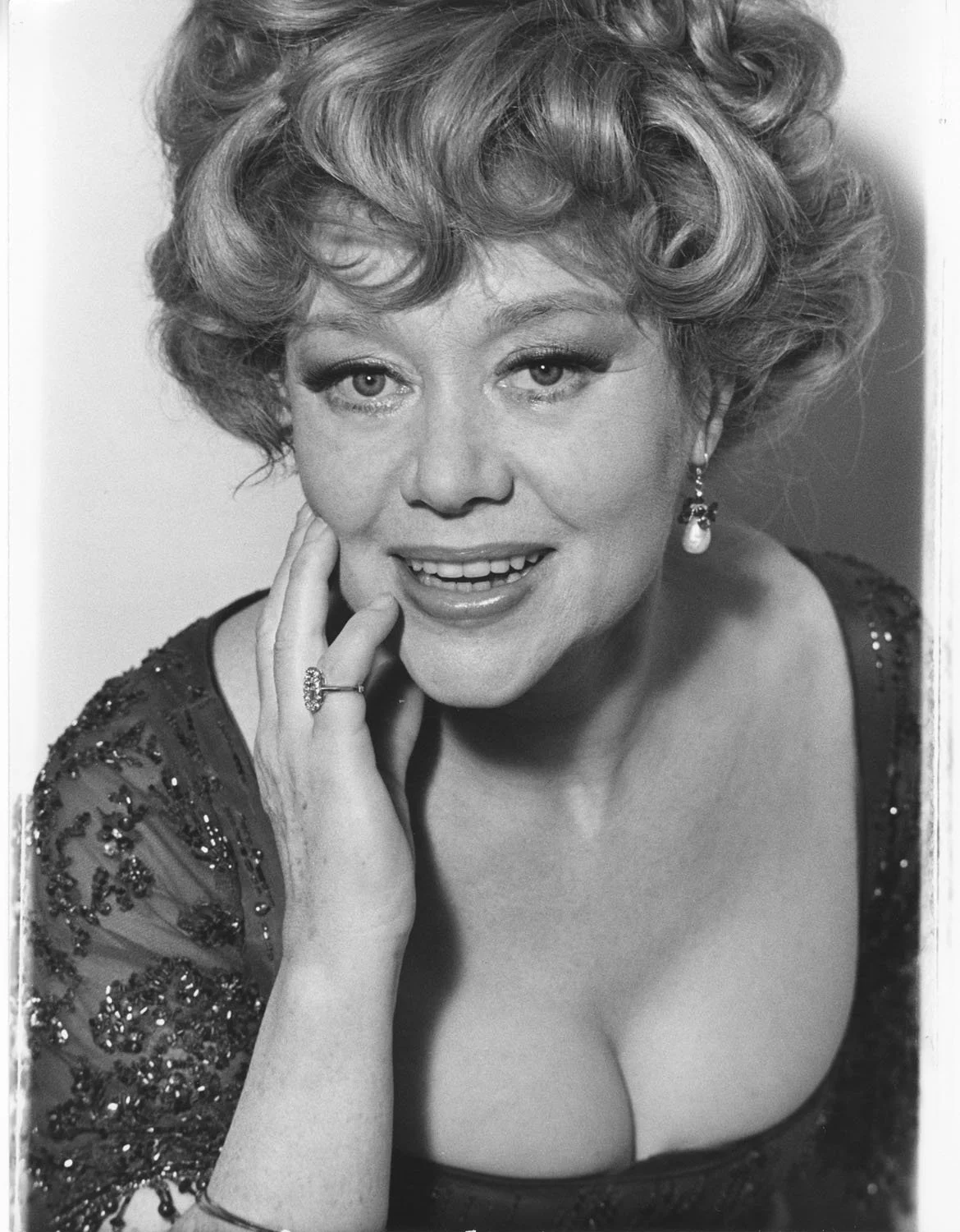 News — GME Remembers Celebrated Star of Stage and Screen Glynis Johns