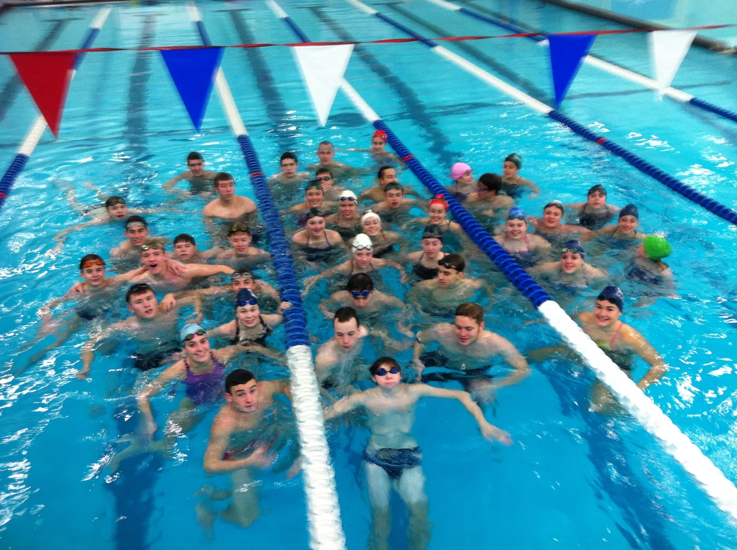 Men's and Women's HS Teams — Millcreek Swim