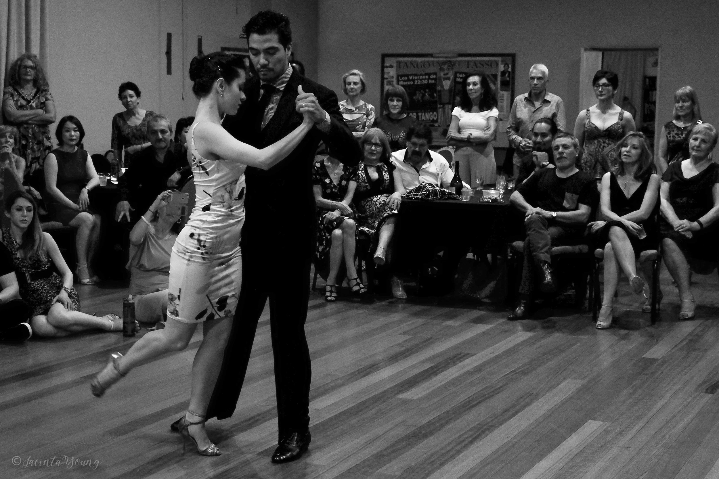 Photo Booth — Tango Bajo