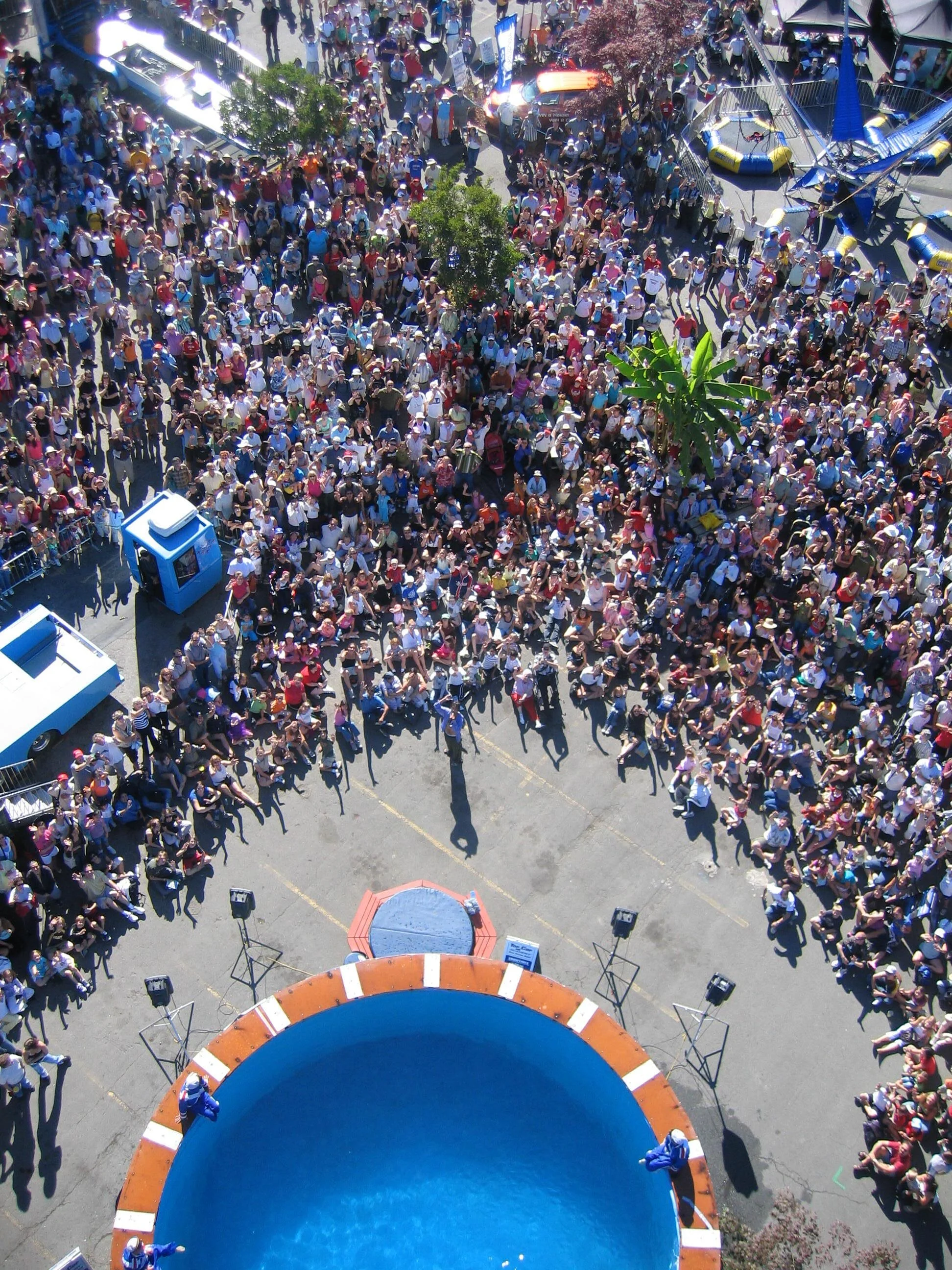 Flying Fools High Dive Show — Artists & Attractions - Entertainment ...