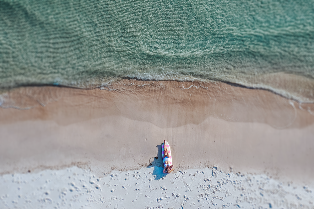 Pink Vintage Beach Sessions! — Davista Photography