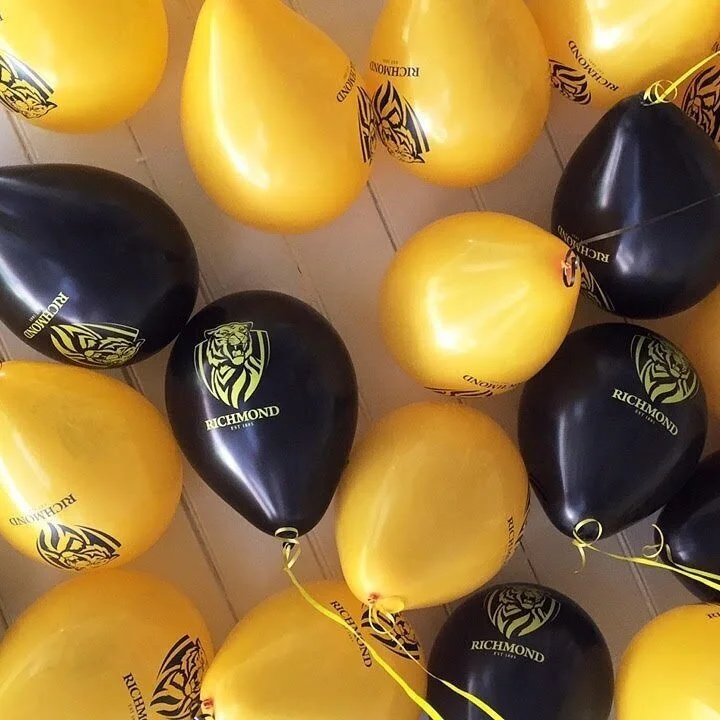 AFL Party Supplies — Burnt Butter Cakes