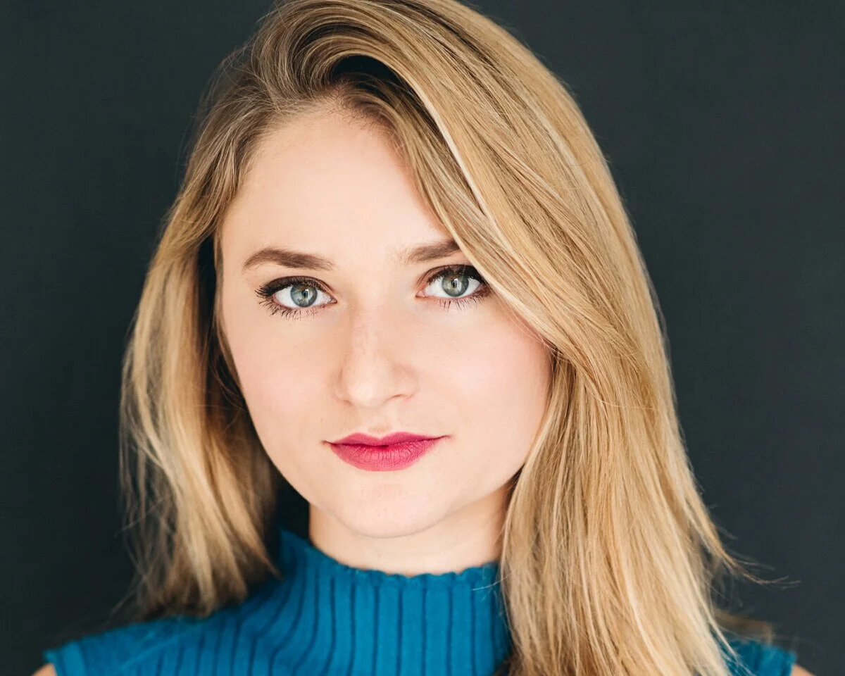 Lianna Makuch — Punctuate! Theatre