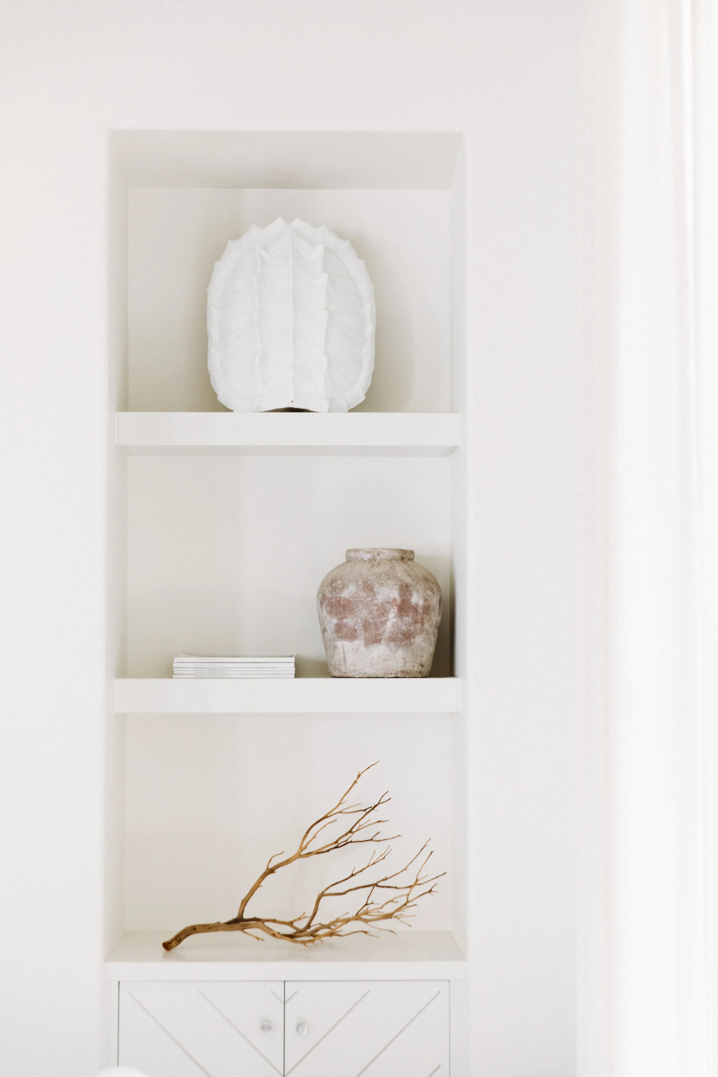GINNY BRANCH | PROP STYLIST