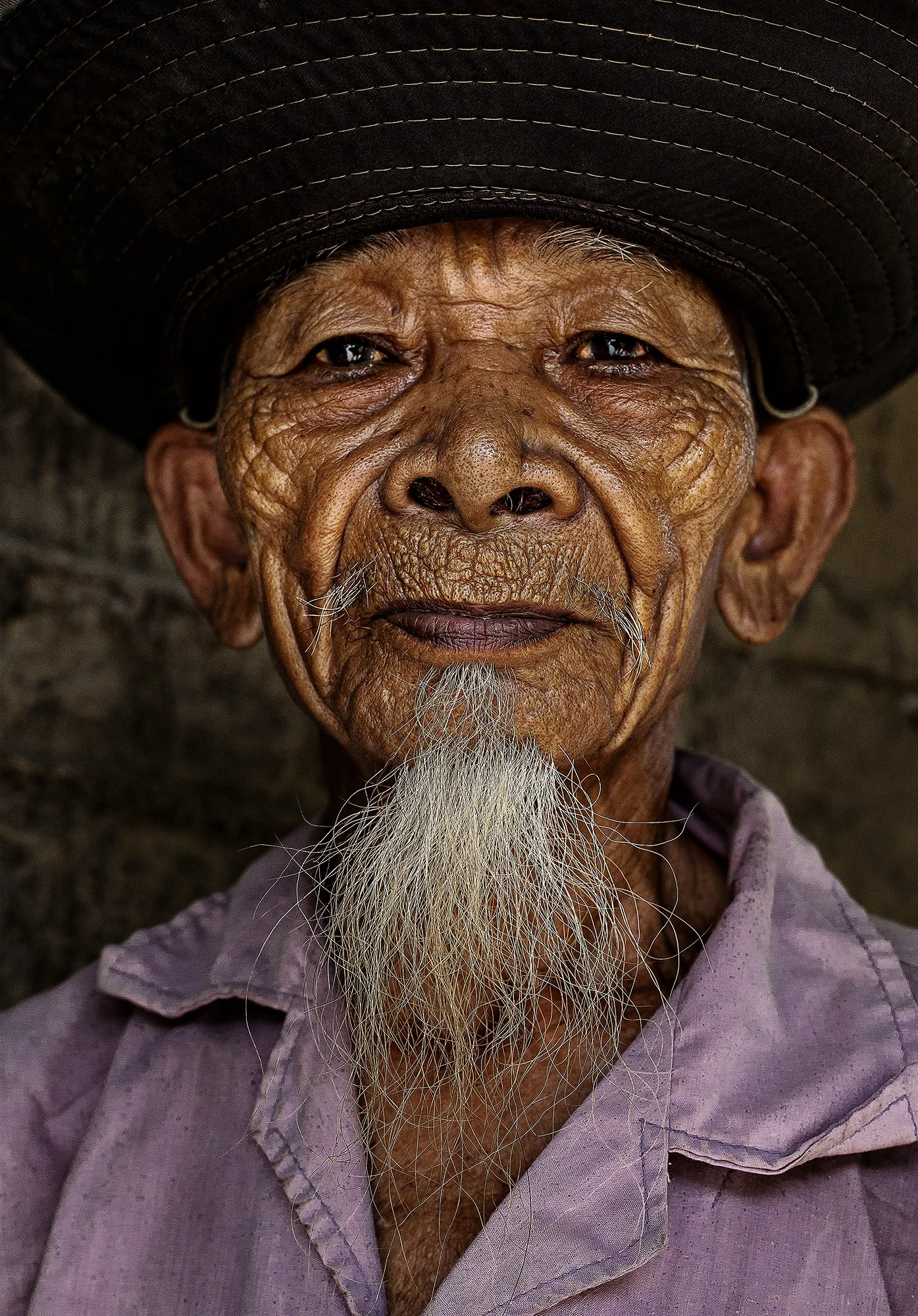 Portraits and A Mosaic of Contrasts in Vietnam by Rehahn Photography ...