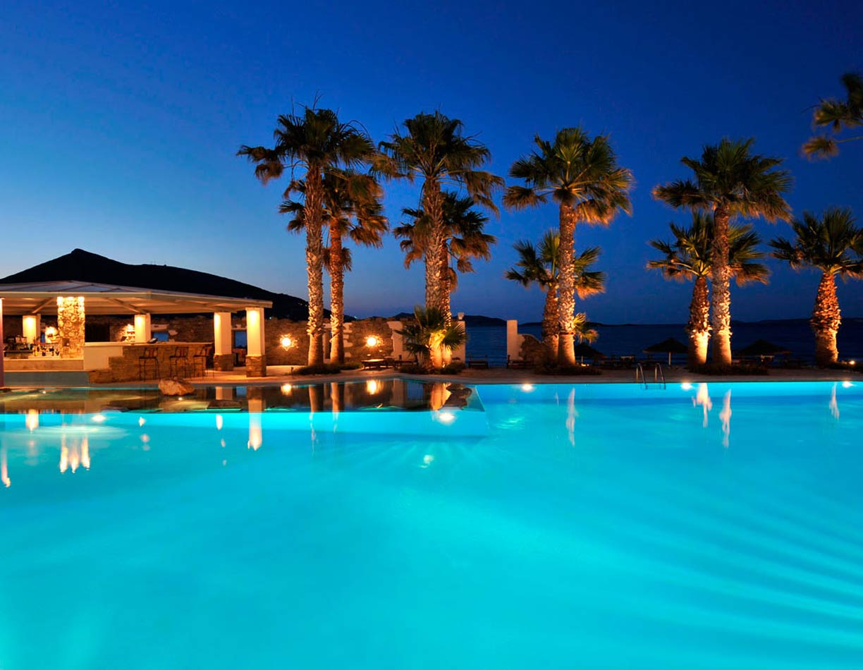 Mr.Travel - Paros