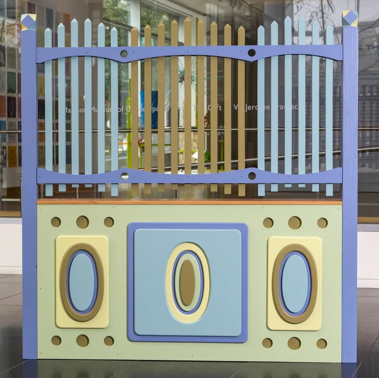 Stoops — Tom Loeser