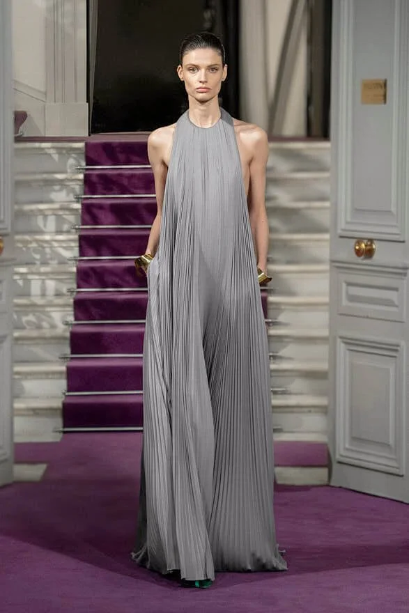 Fashion News, Cultural Highlights - Valentino Haute Couture LE SALON ...