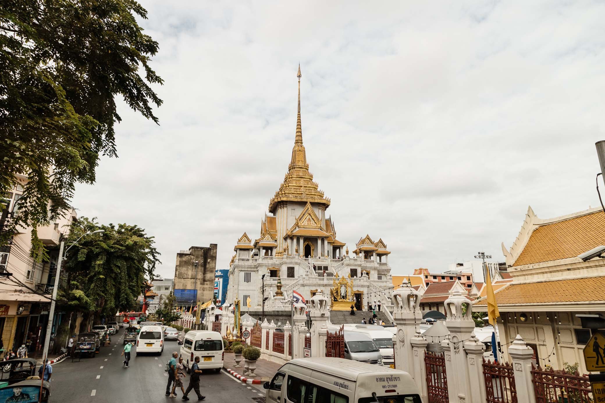 Ônibus Turístico em Bangkok: Elephant Go Go Bus Tour - Eduardo & Mônica