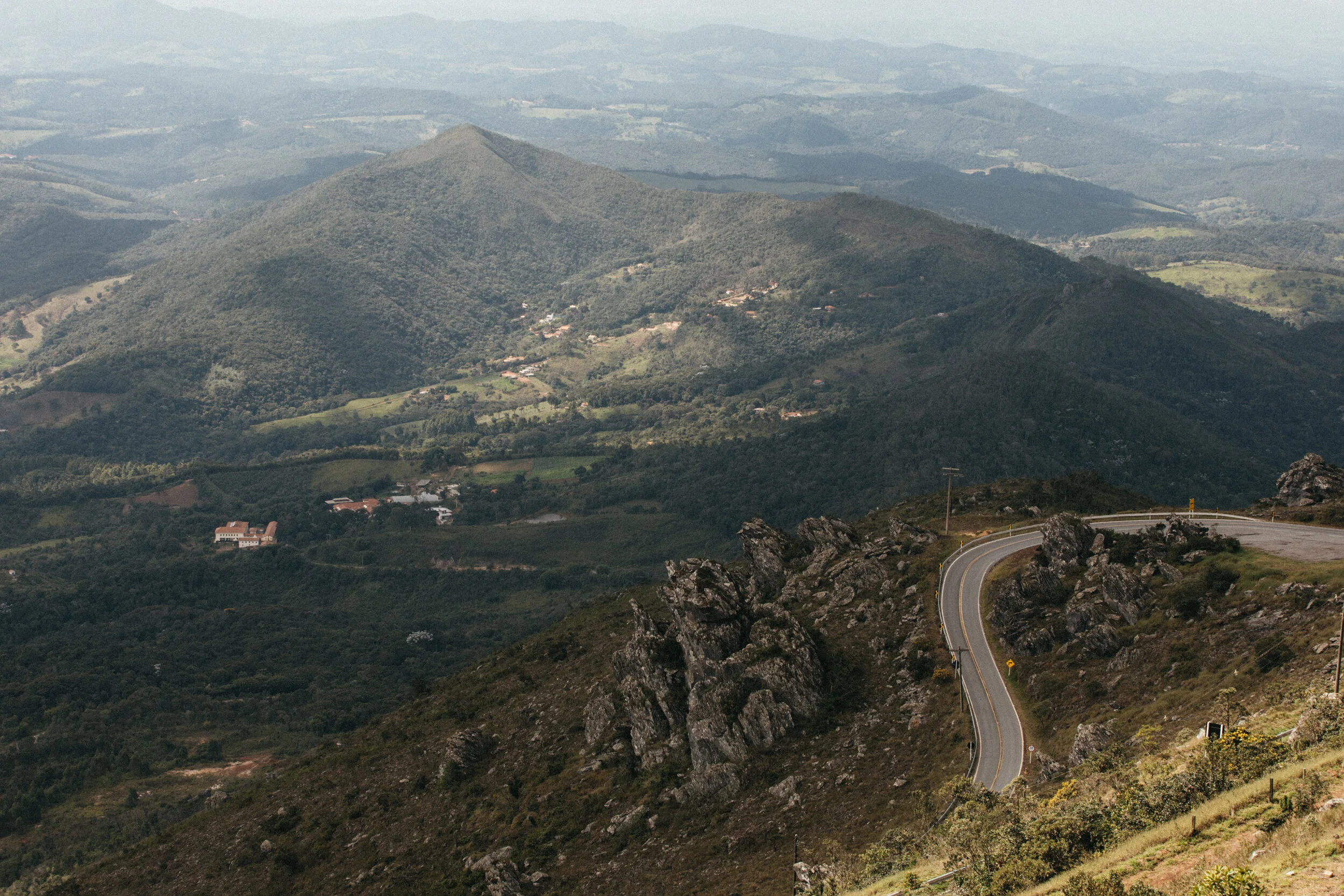 Como é a Visita no Santuário da Piedade, Minas Gerais - Eduardo & Mônica