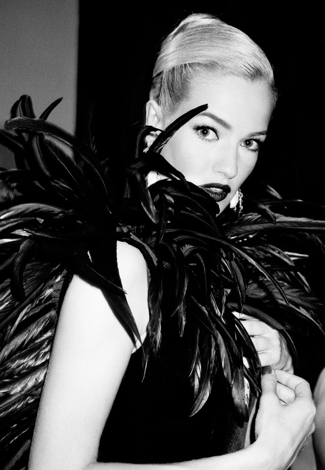 ROXANNE LOWIT