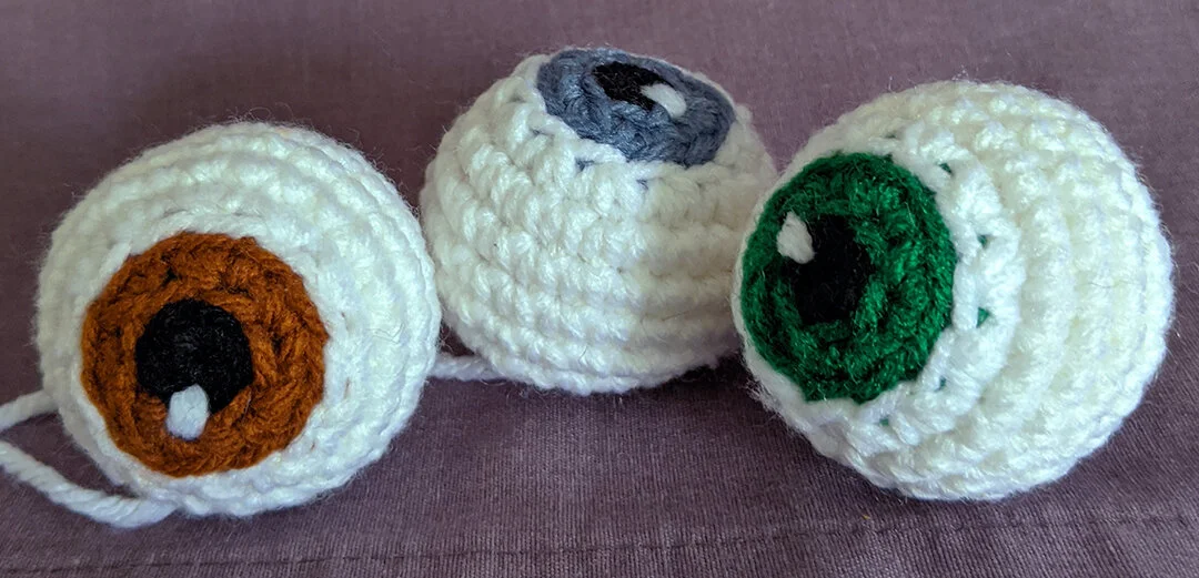 Free Pattern: Flying Eyeball — Crafty Tibbles
