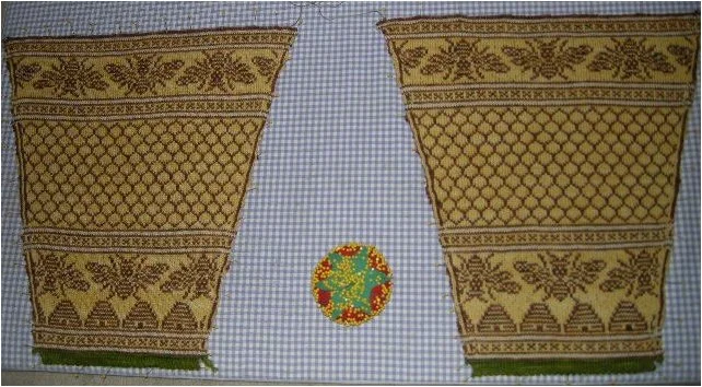 Queen Sleeves — Mary Elizabeth Scott Hand Knitter