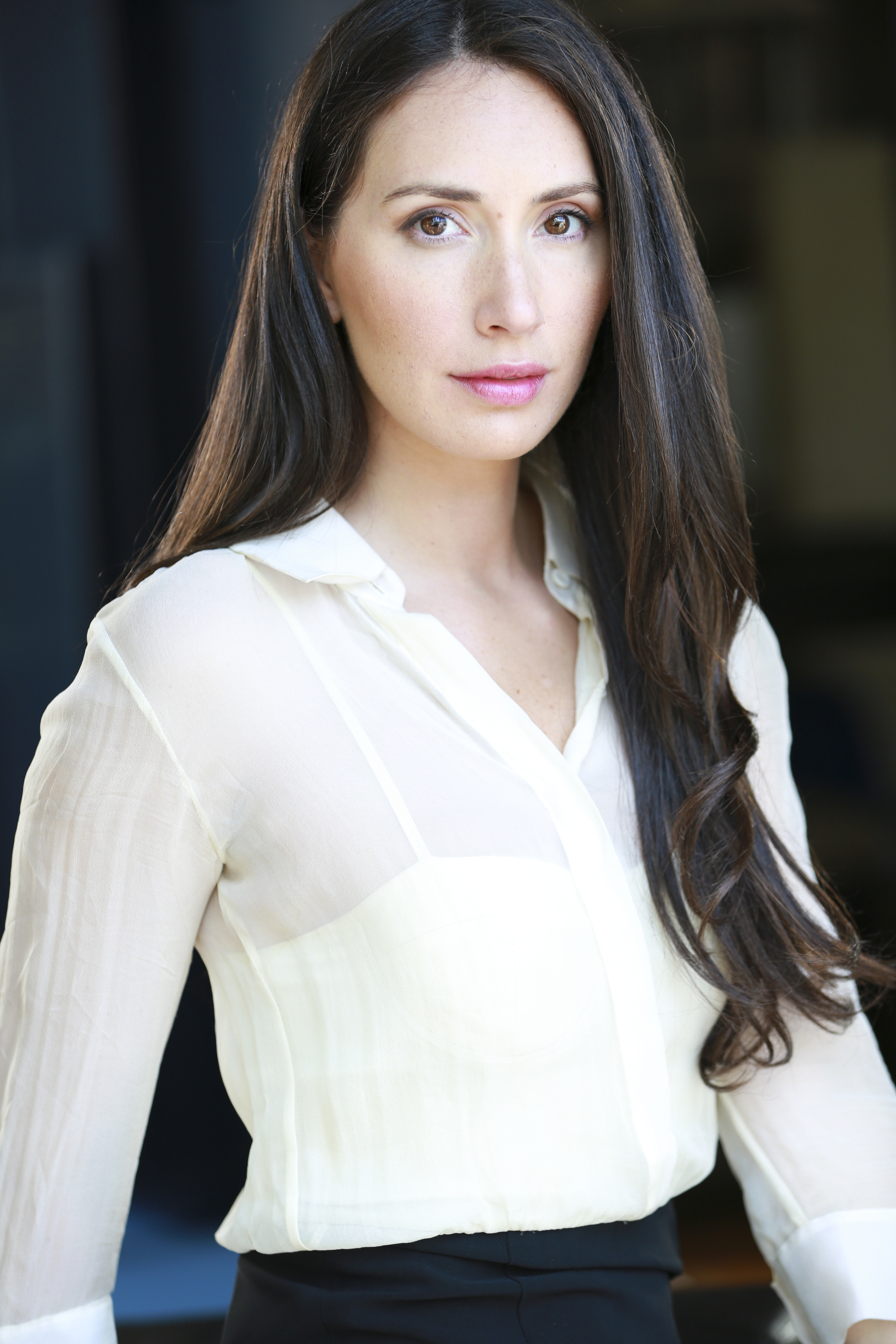 Headshots — JULIA ERINGER