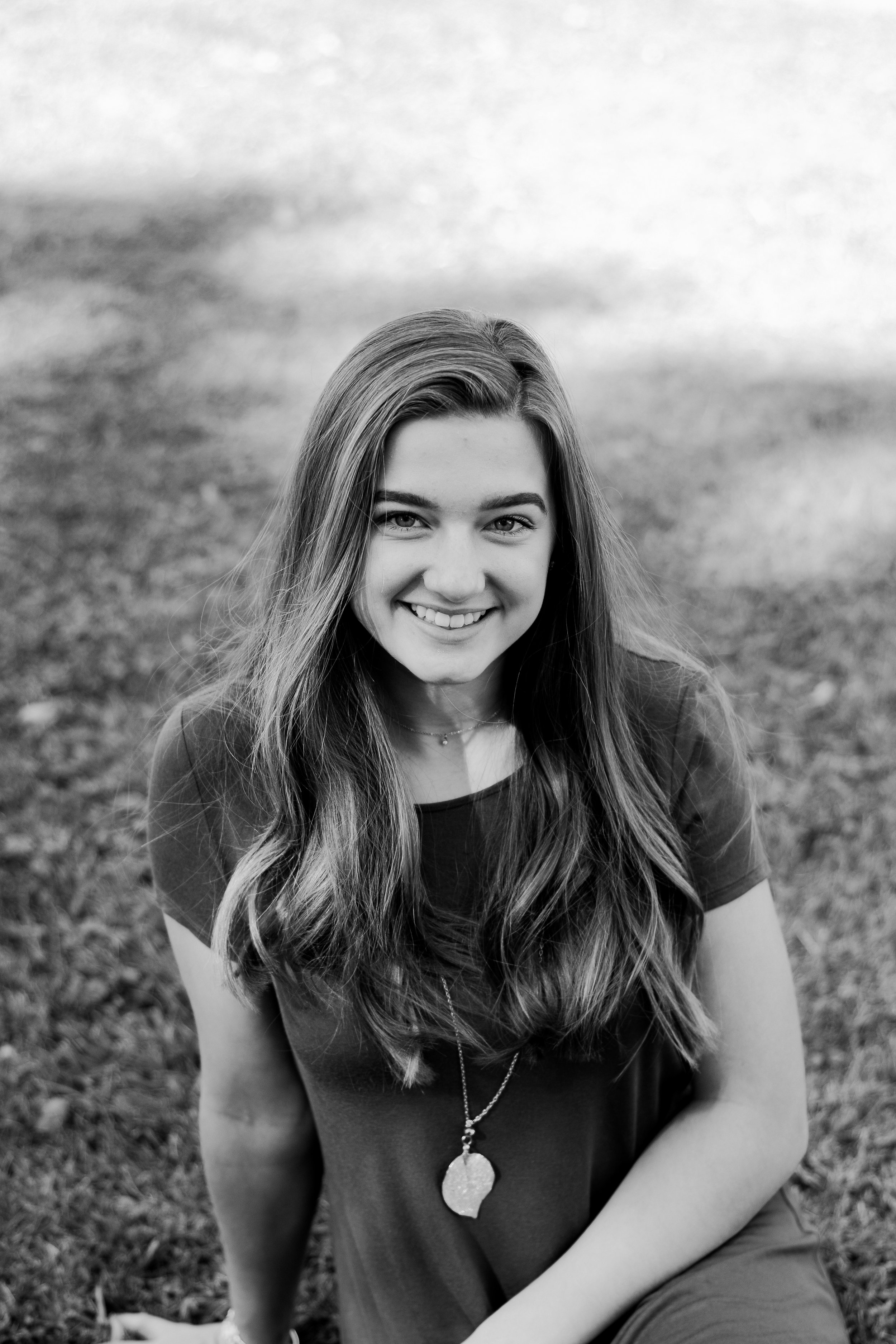 EMMA BRODHAG SENIOR SHOOT — Megan Shastri