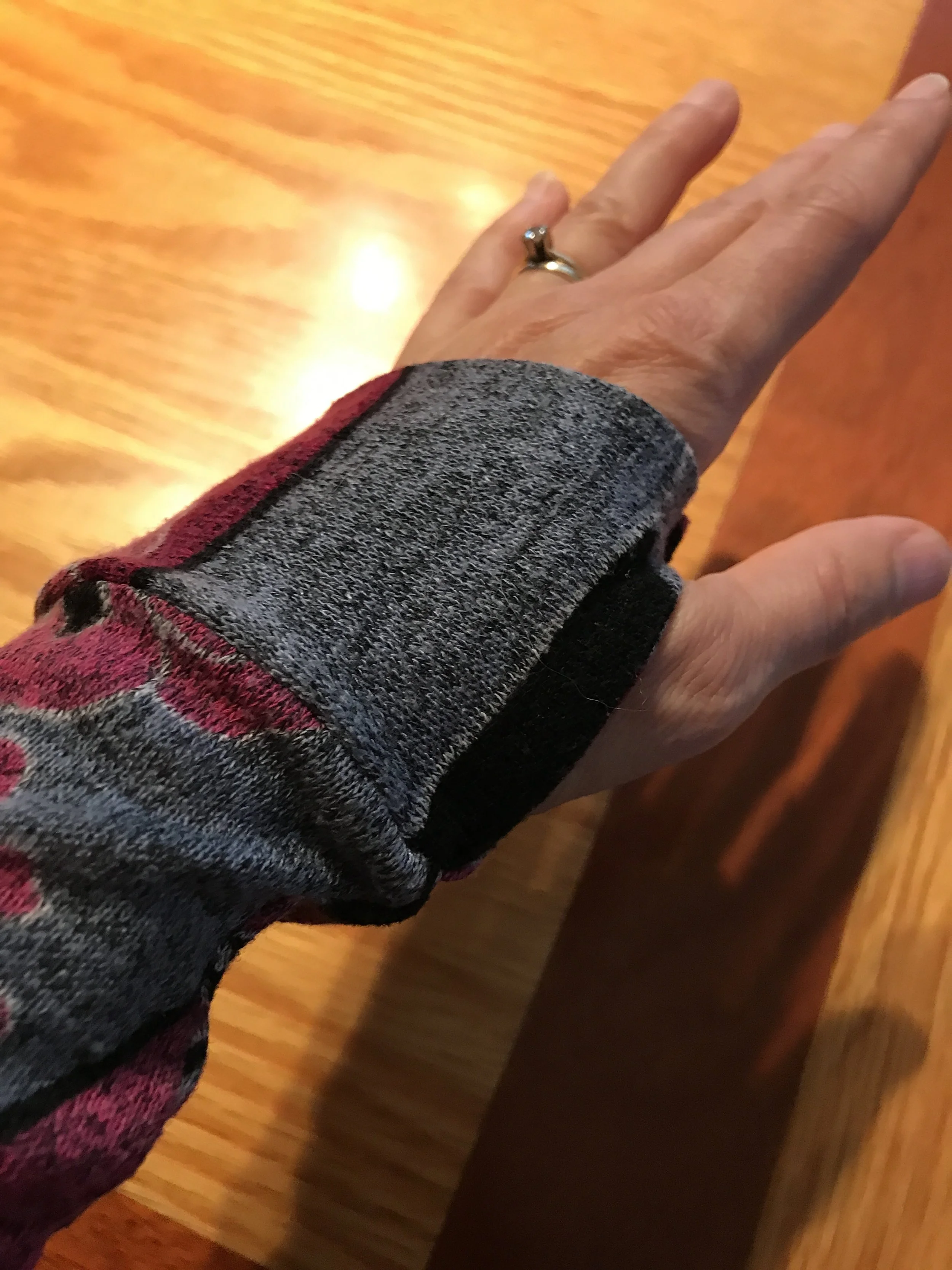 Sewing a thumb-hole cuff on a knit shirt or top — Christine Jonson ...