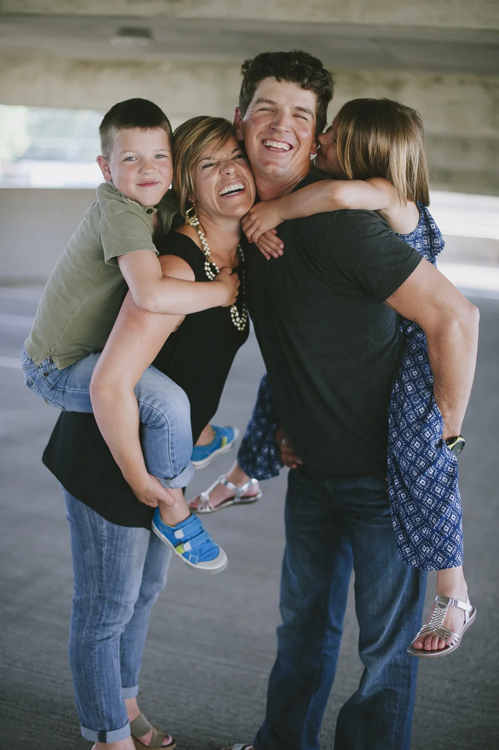 The Anderson Family | Lifestyle Family Photographer — Amanda Joy ...
