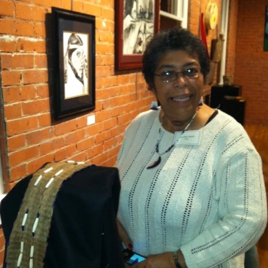 Tomaquag Museum GIft Shop Artist Bios