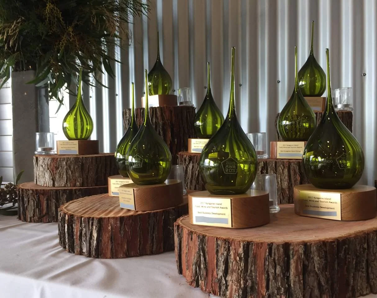 Home — Llewelyn Ash Glass