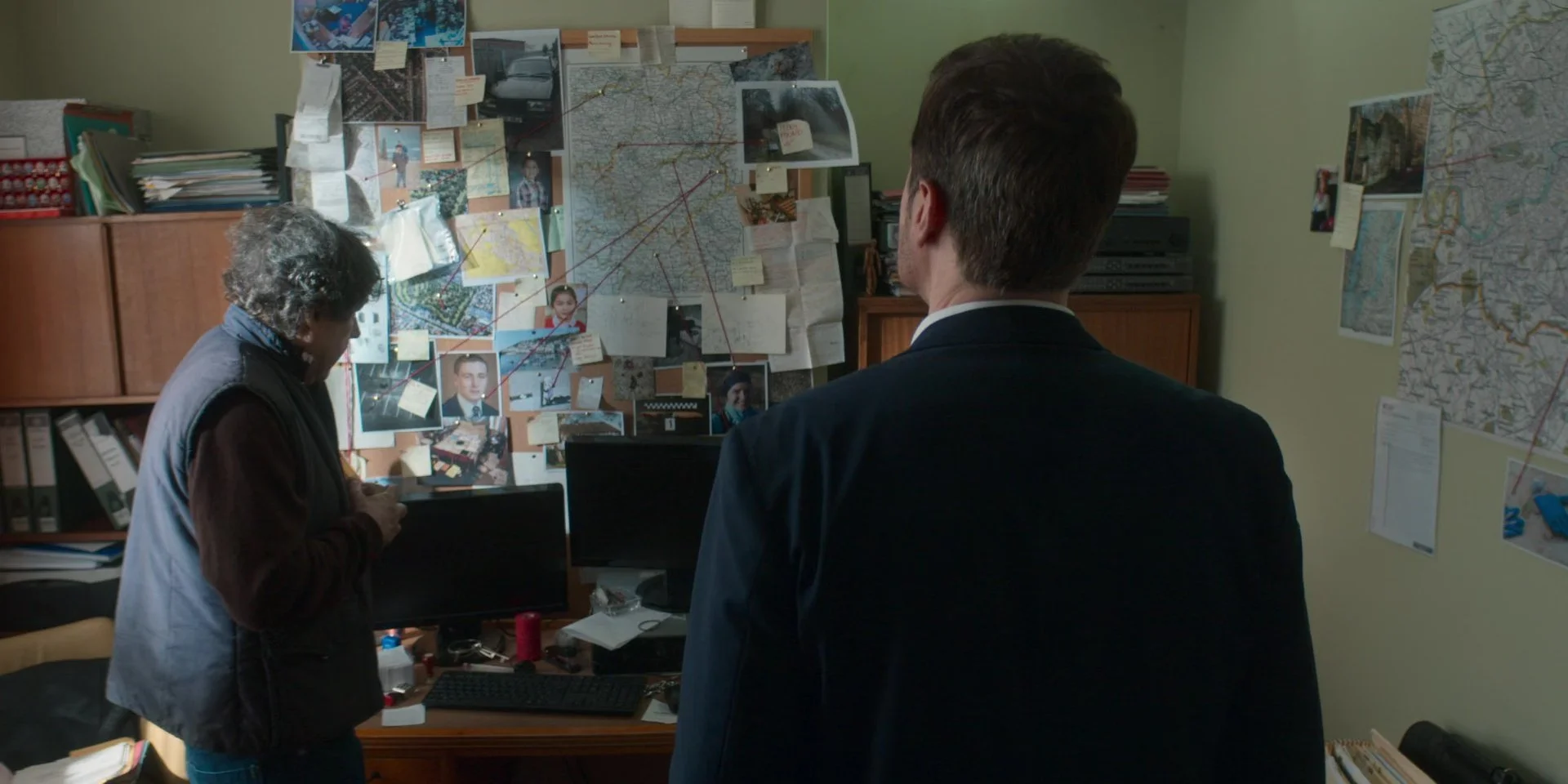 NST #1154: The Stranger s01e02 (2020) — The Vault of Culture
