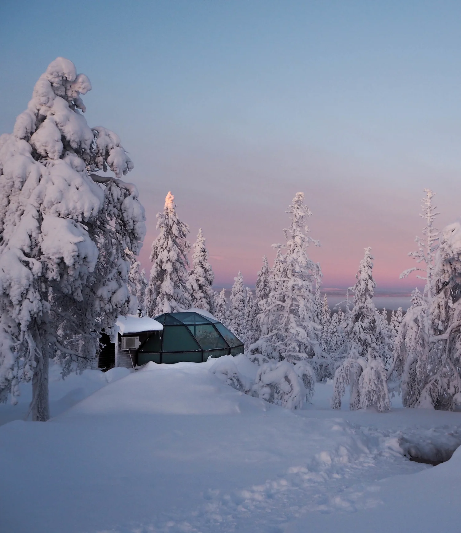 Levin Iglut Glass Igloos, Finland — Room + Wild
