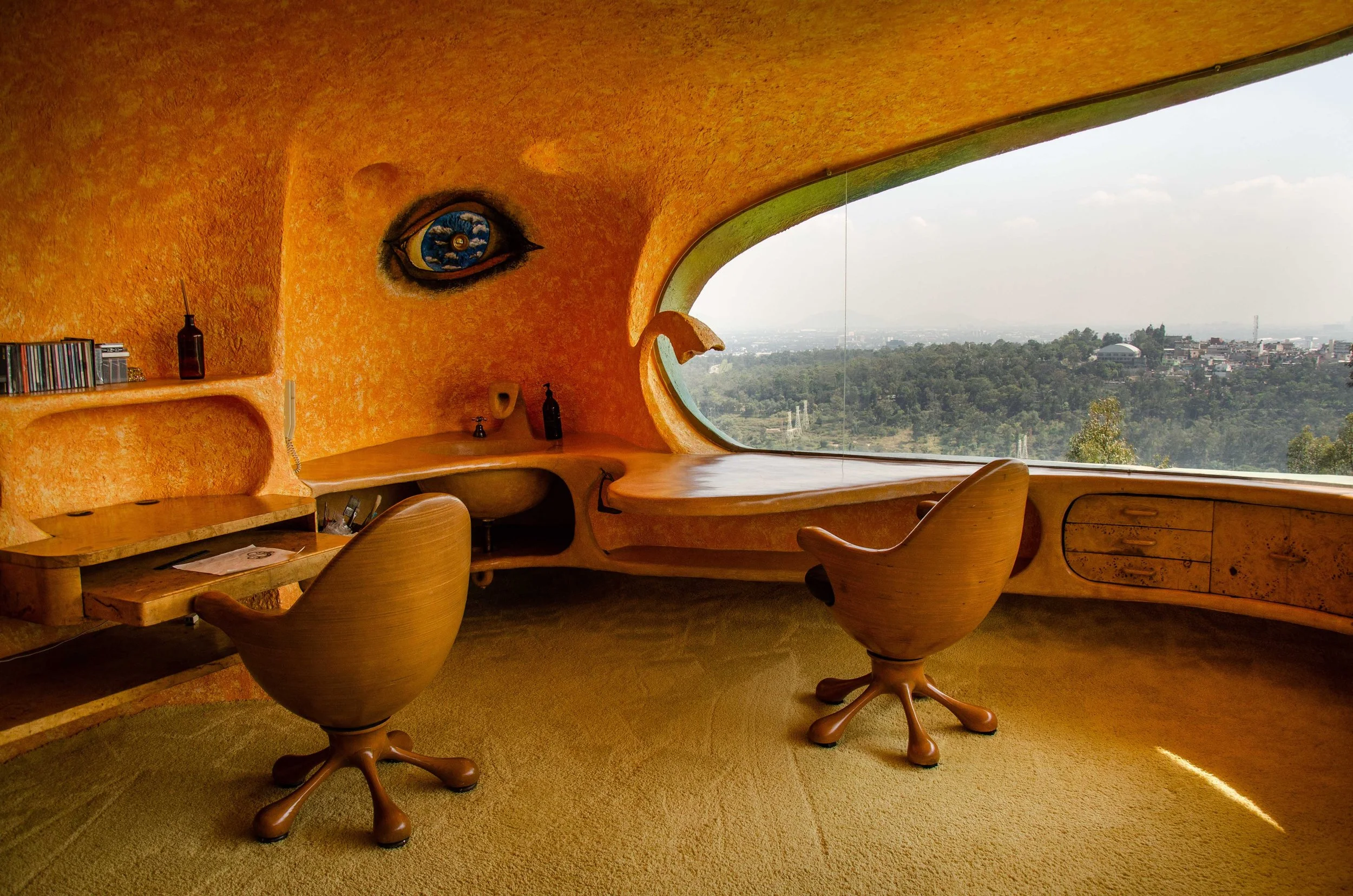 Javier Senosiain: Organic Architecture — Room + Wild