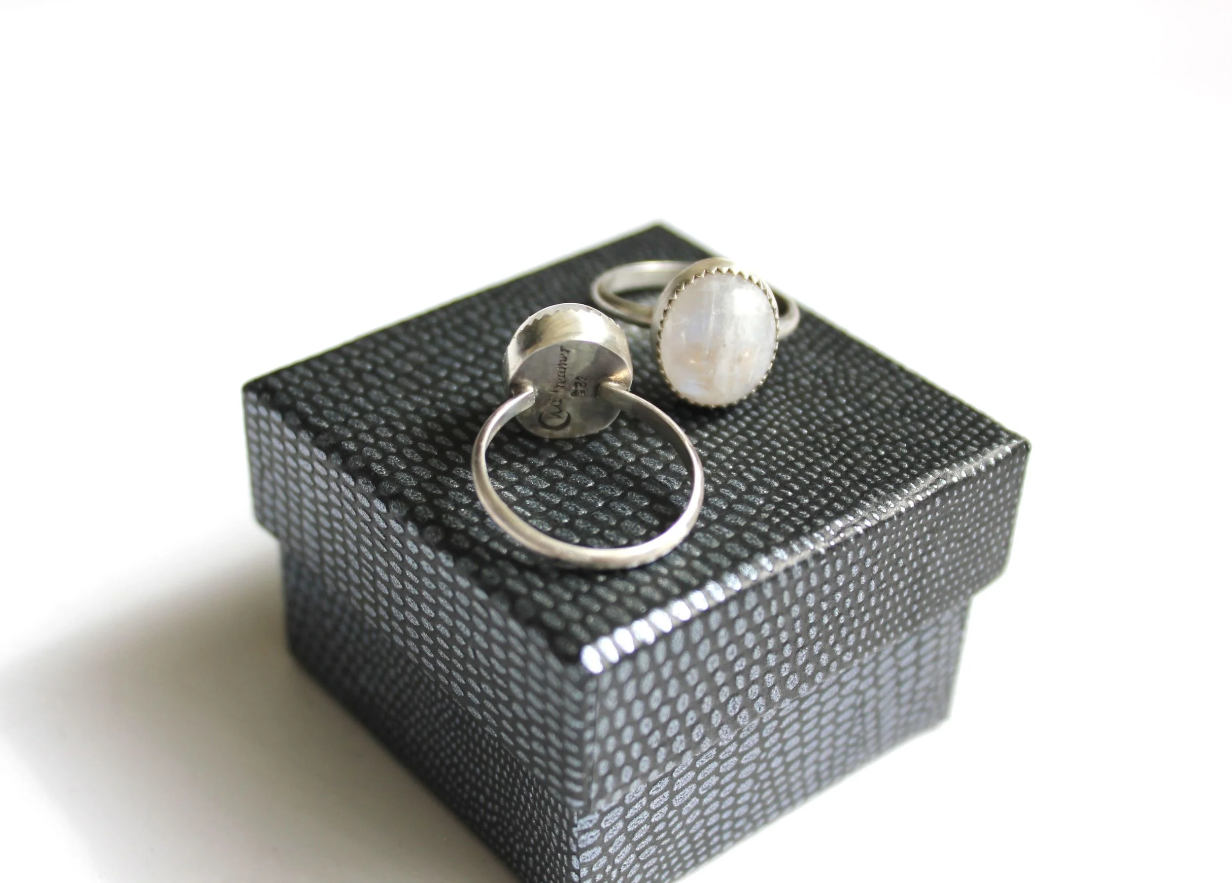 The moonstone ring — Nikdreamer