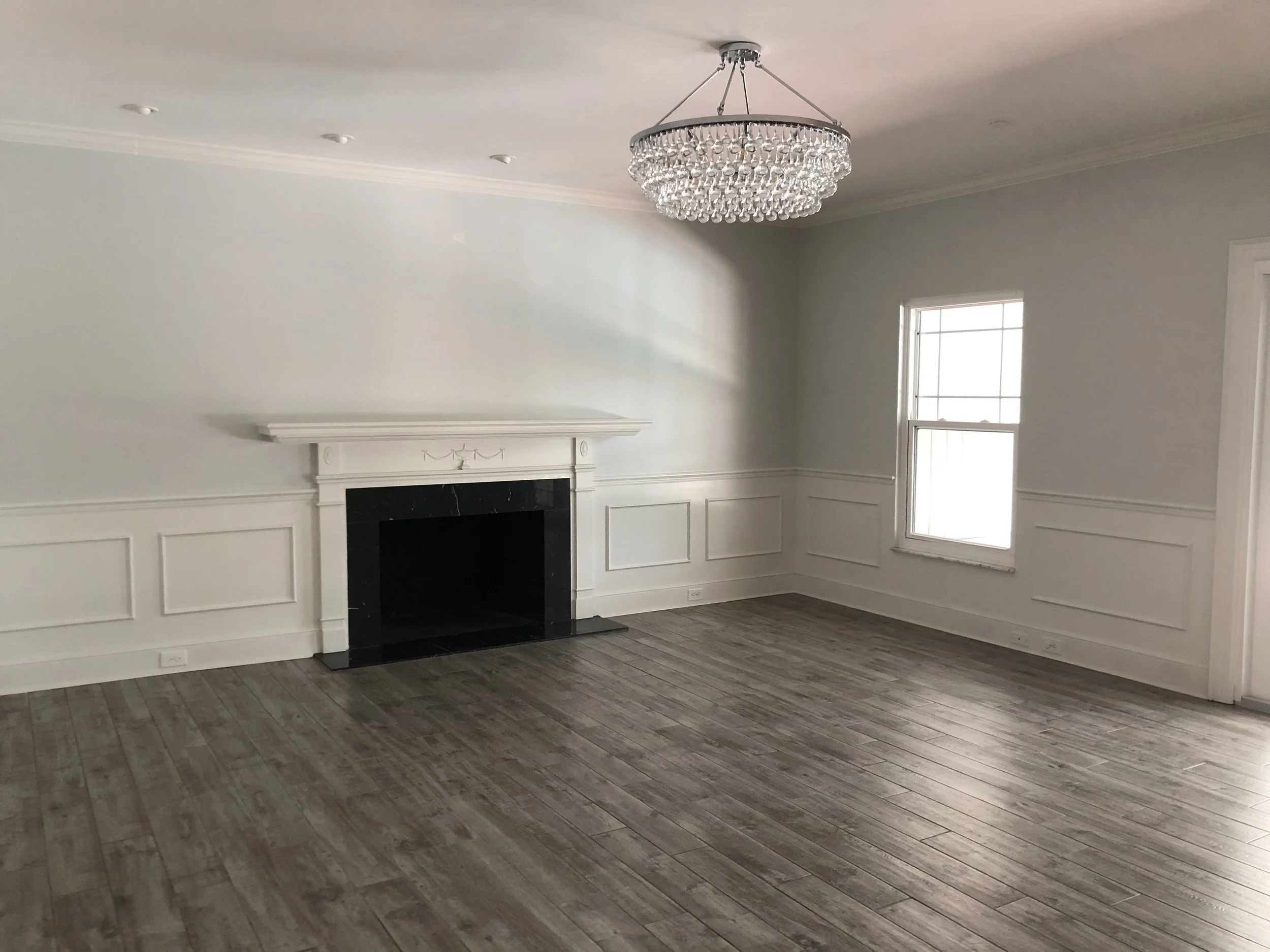 Modern to Traditional Living Room Makeover — LISA GILMORE DESIGN ...
