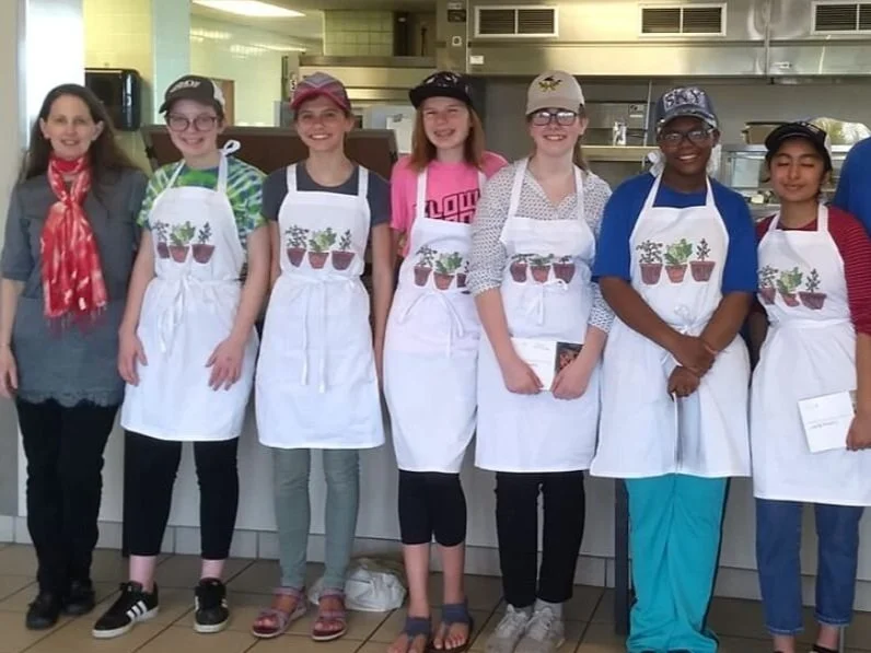 Volunteer — Revive & Thrive Project