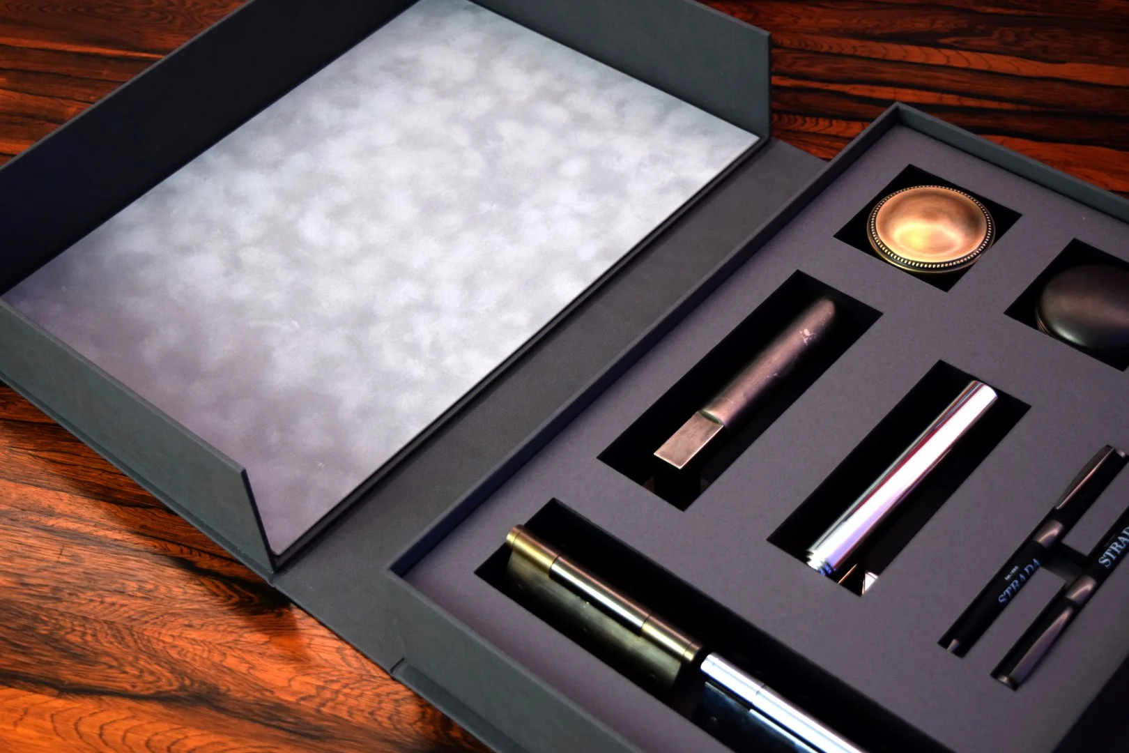 Clamshell Boxes – London Bookbinding