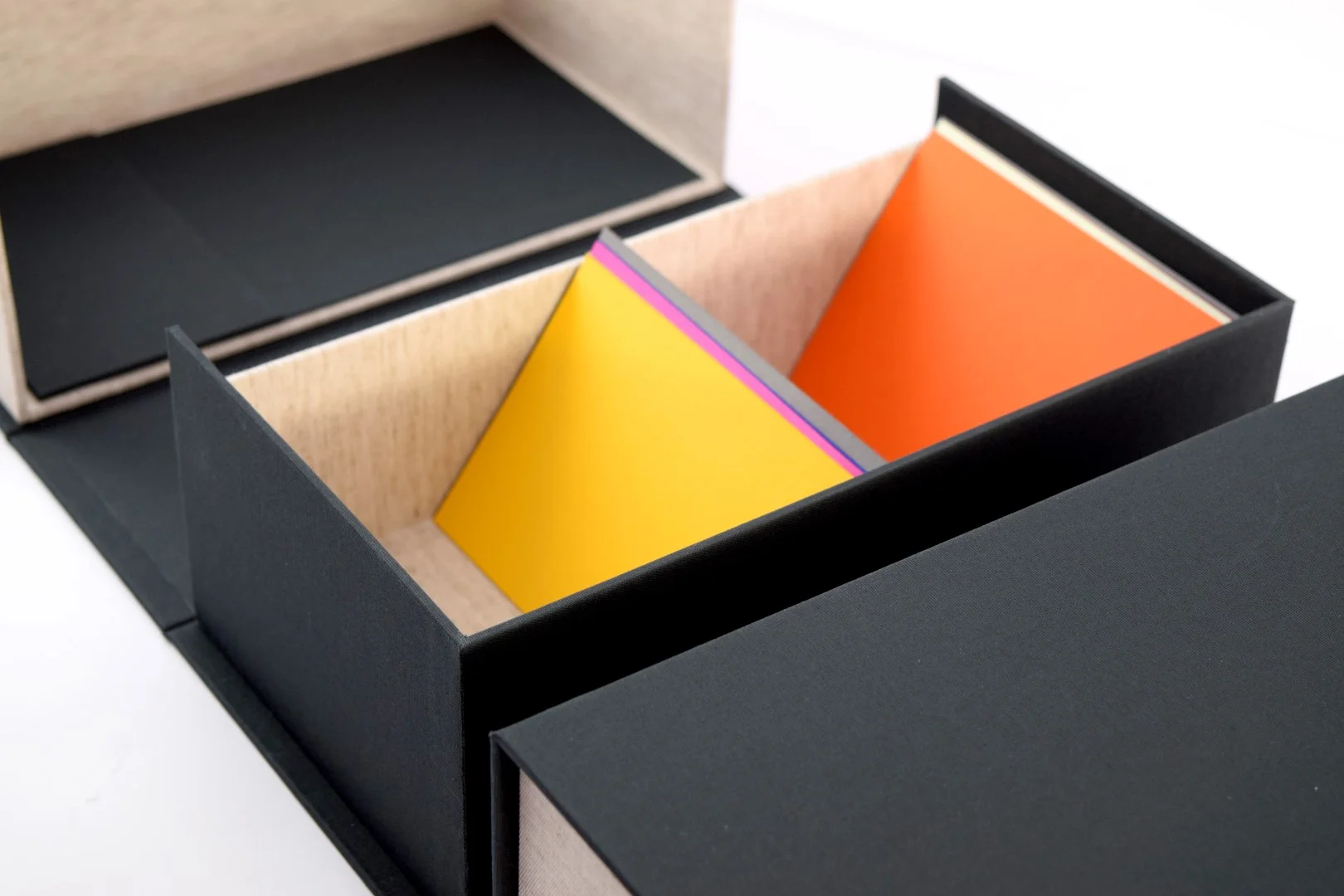 Bespoke Photo Presentation Boxes – London Bookbinding