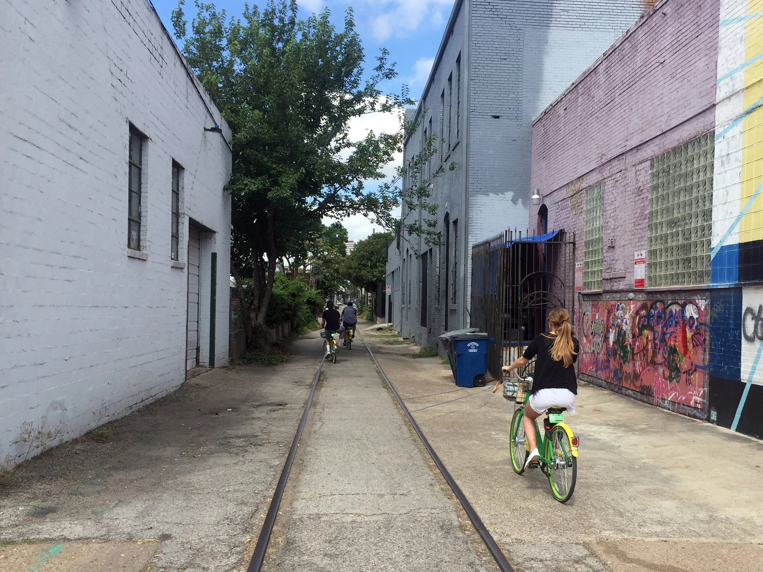 Intern Week 2018: Finding the Unexpected in Dallas Alleys — Studio ...