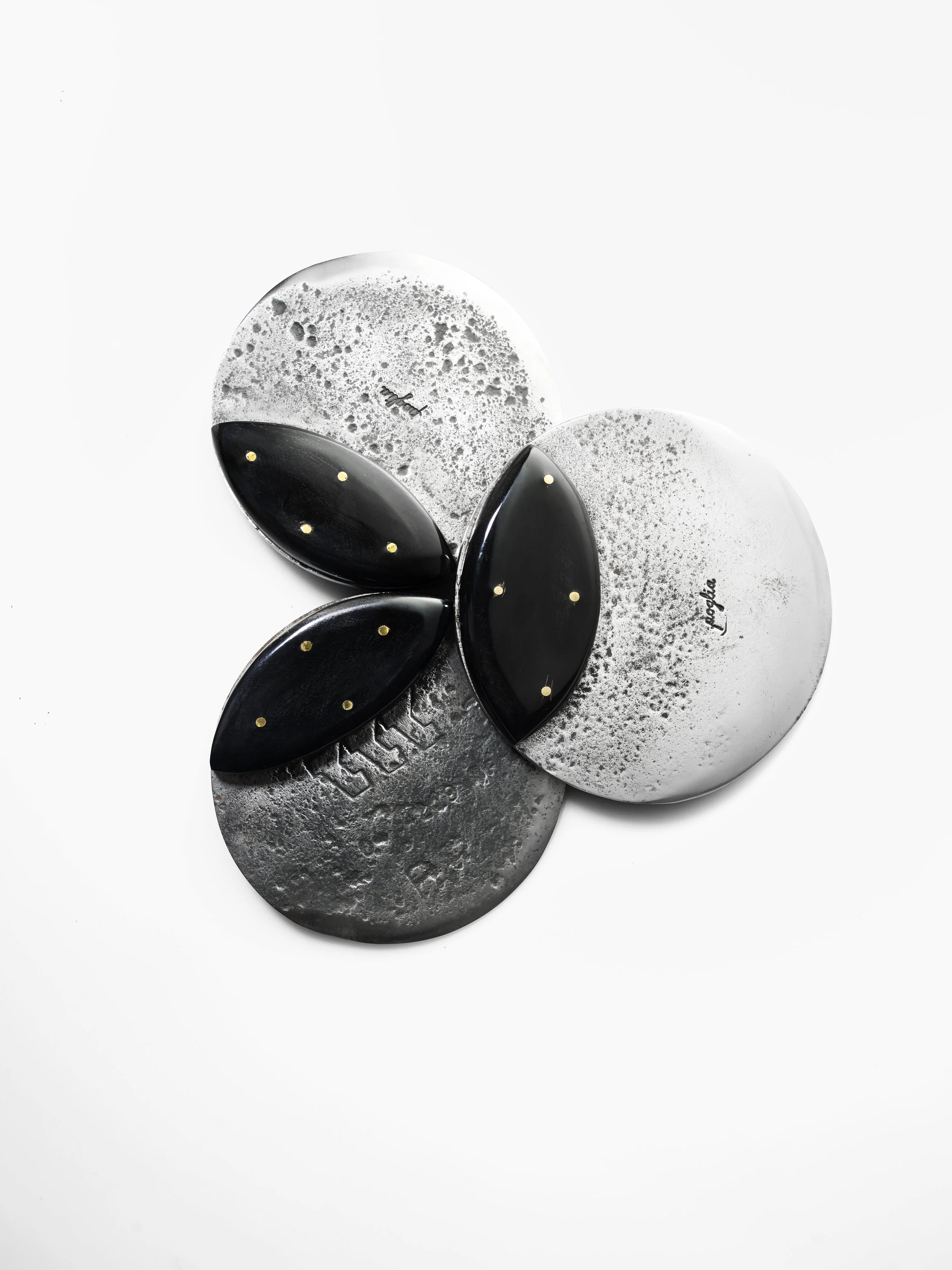 Poglia limited batches of collectable goods, handcrafted kitchen knives ...