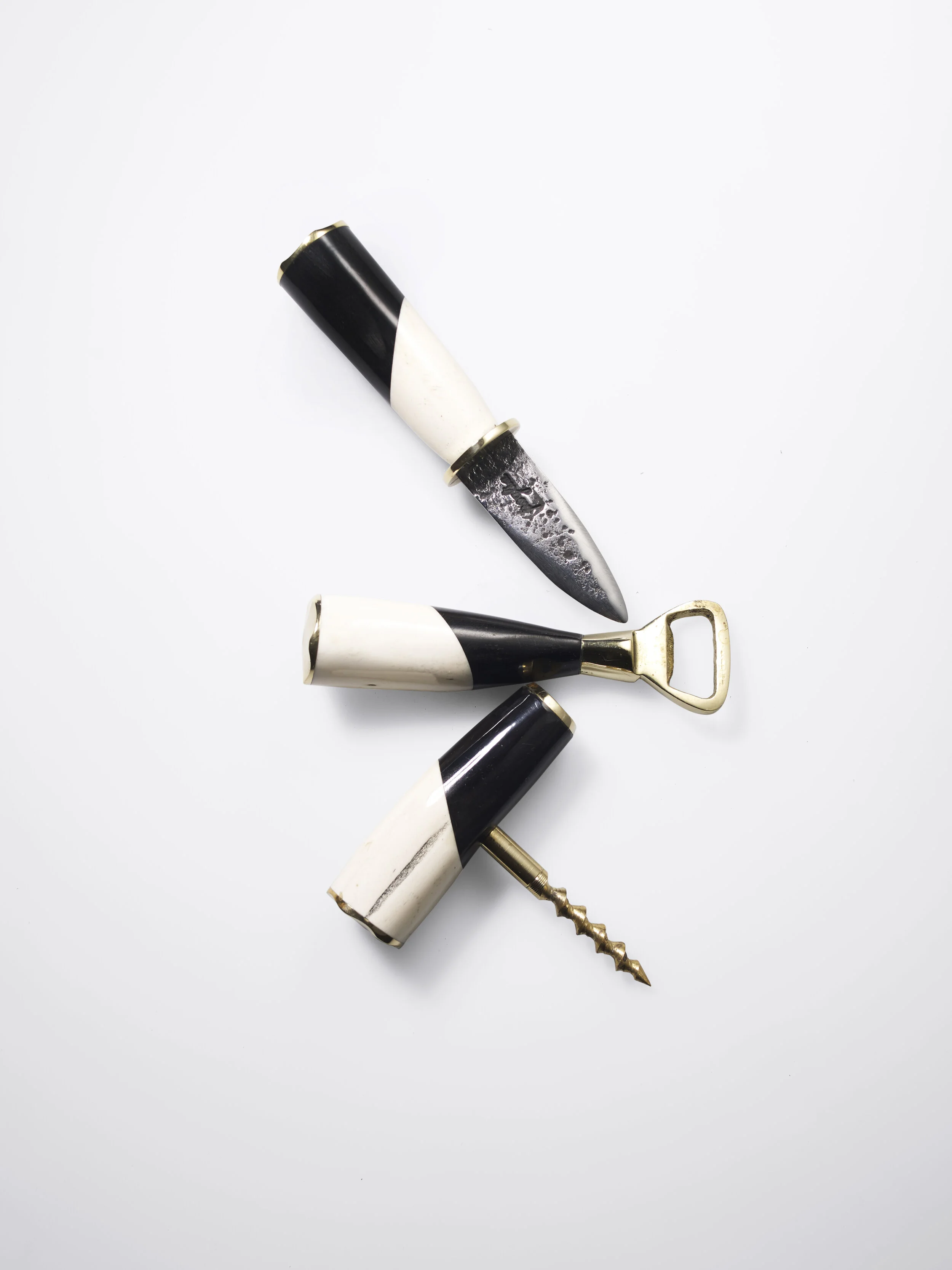 Poglia limited batches of collectable goods, handcrafted kitchen knives ...