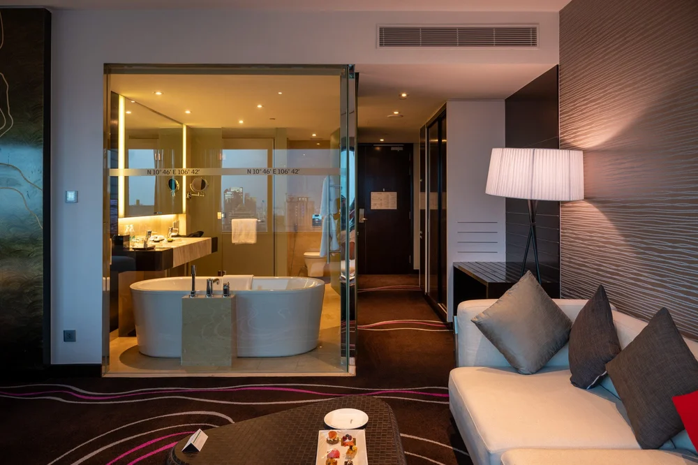 Hotel Review: Le Méridien Saigon (Studio Suite) — The Shutterwhale