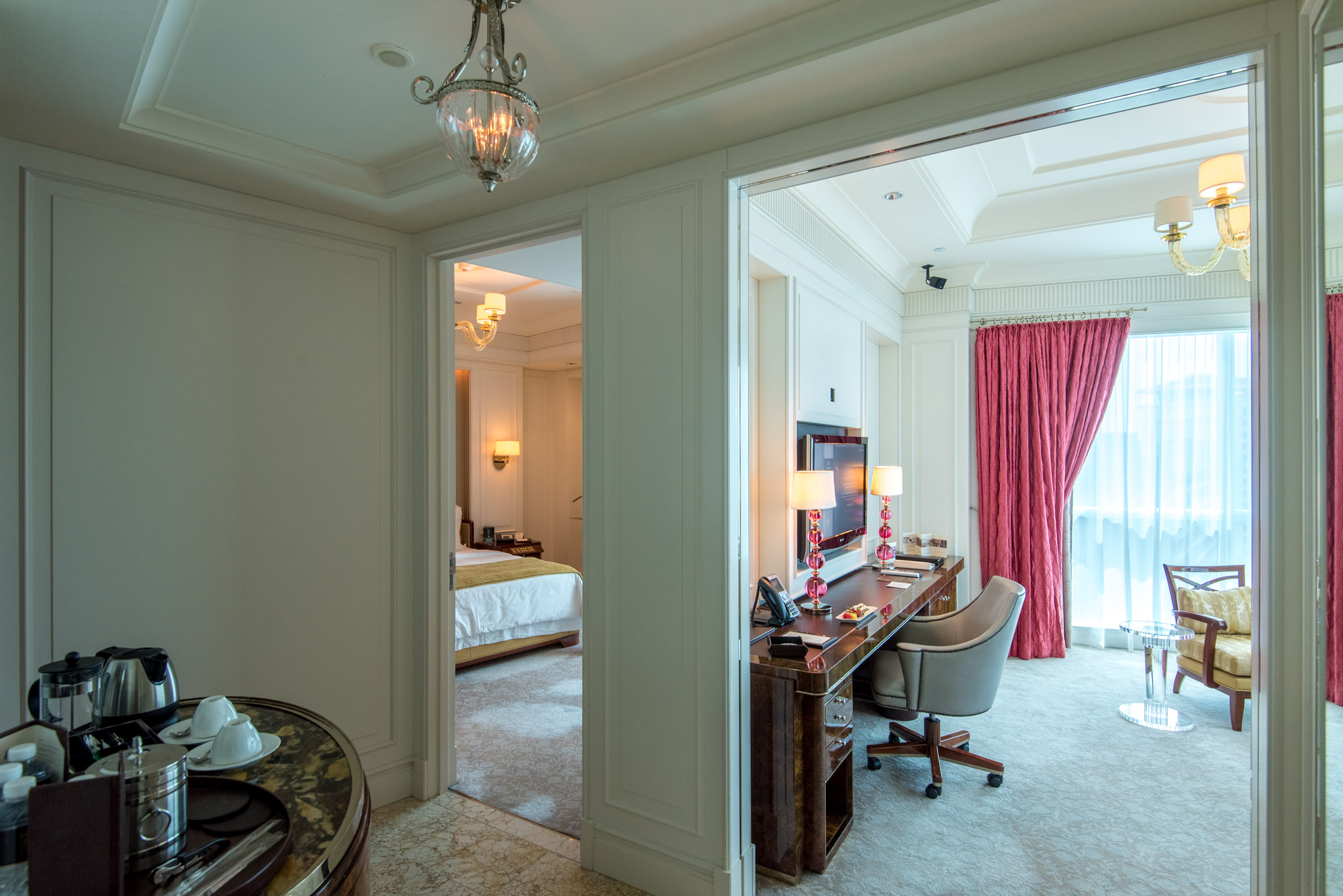Hotel Review: The St. Regis Singapore (Caroline Astor Suite) — The ...