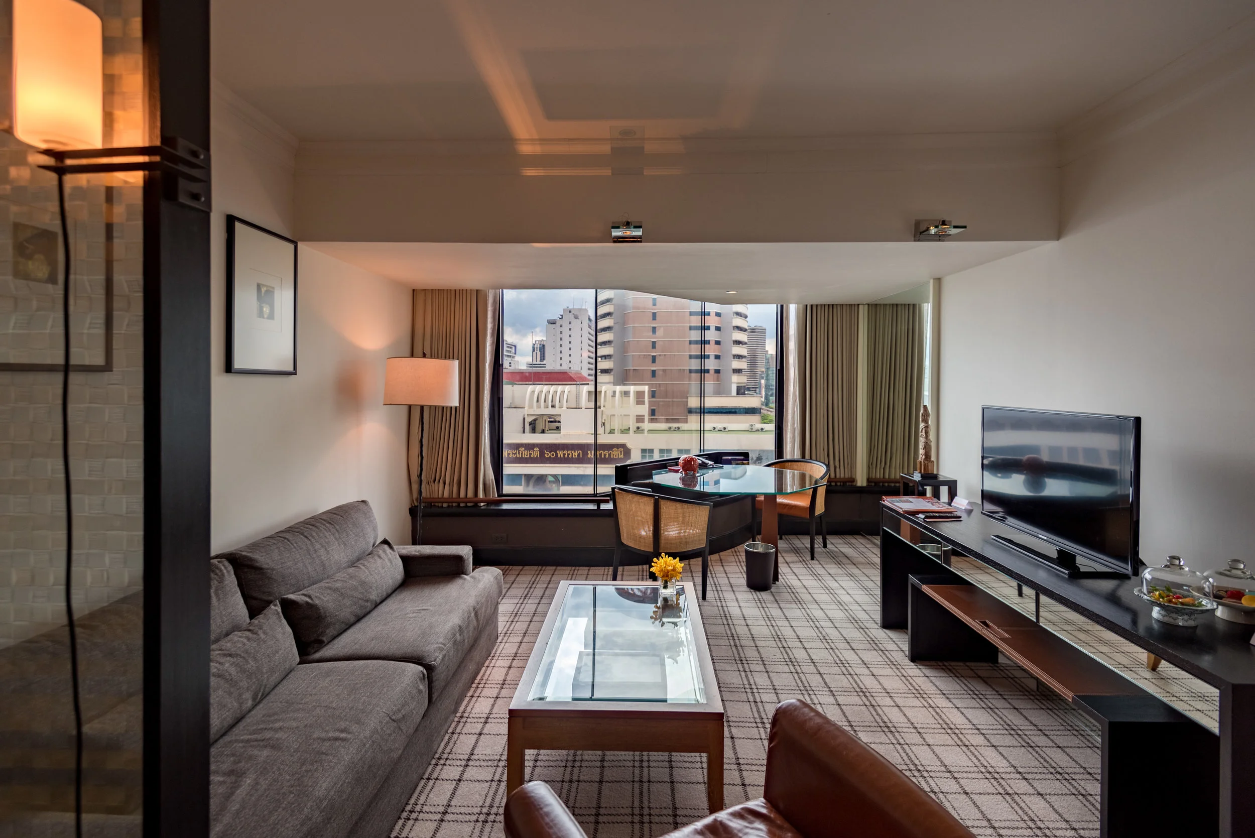 Hotel Review: Grand Hyatt Erawan Bangkok (Grand Executive Suite King ...