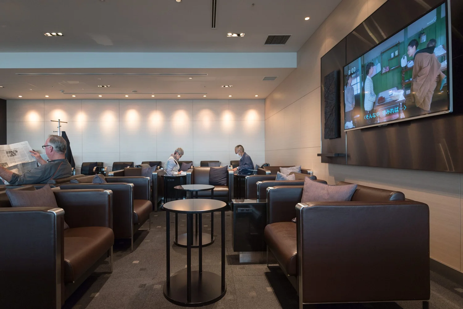 Lounge Review: ANA Lounge (Haneda Airport International Terminal) — The ...