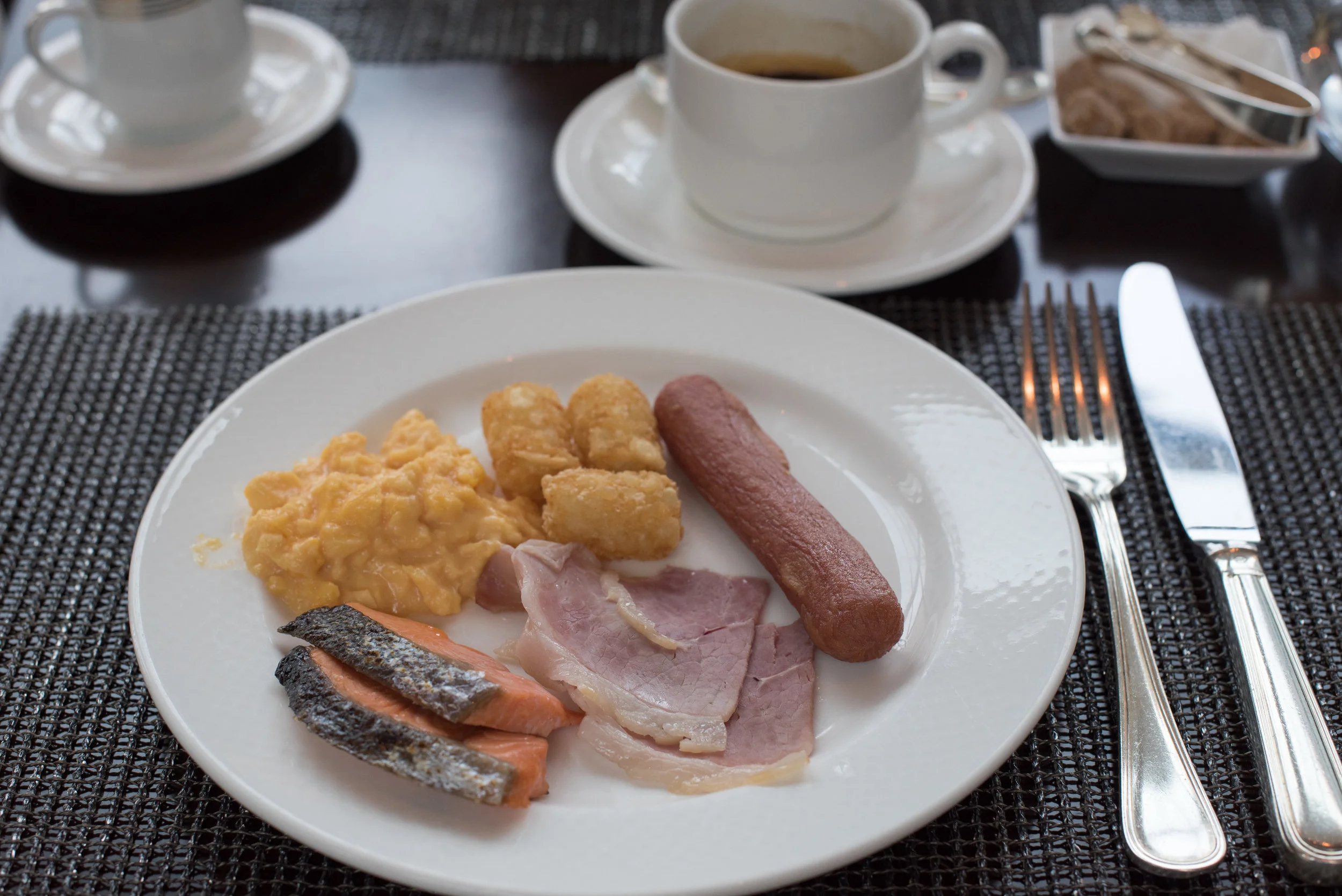 Hotel Review: Conrad Tokyo (King Executive Room Bay View) — The ...