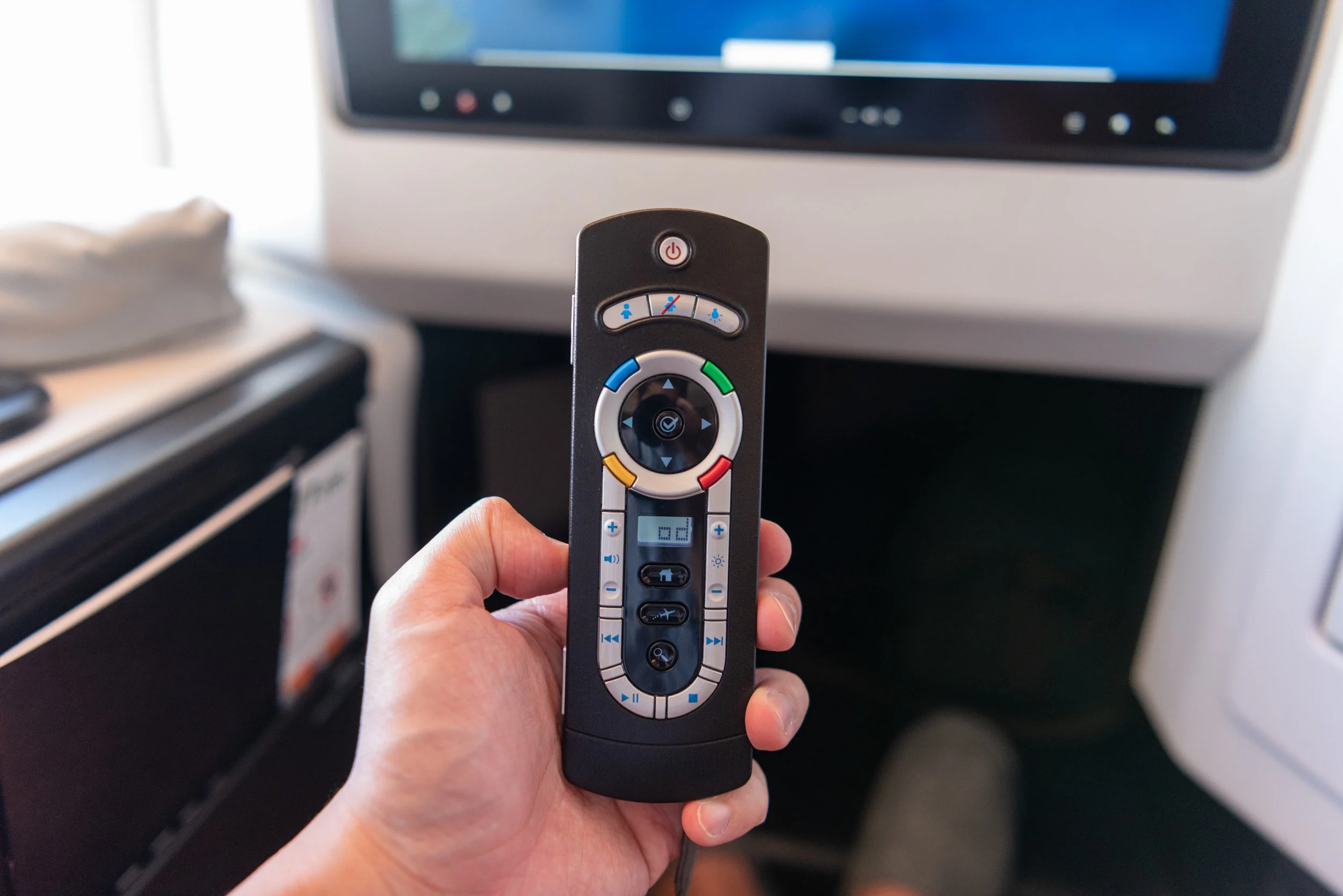 Trip Report - Japan Airlines Business Class SKY SUITE III JL37 - HND to ...